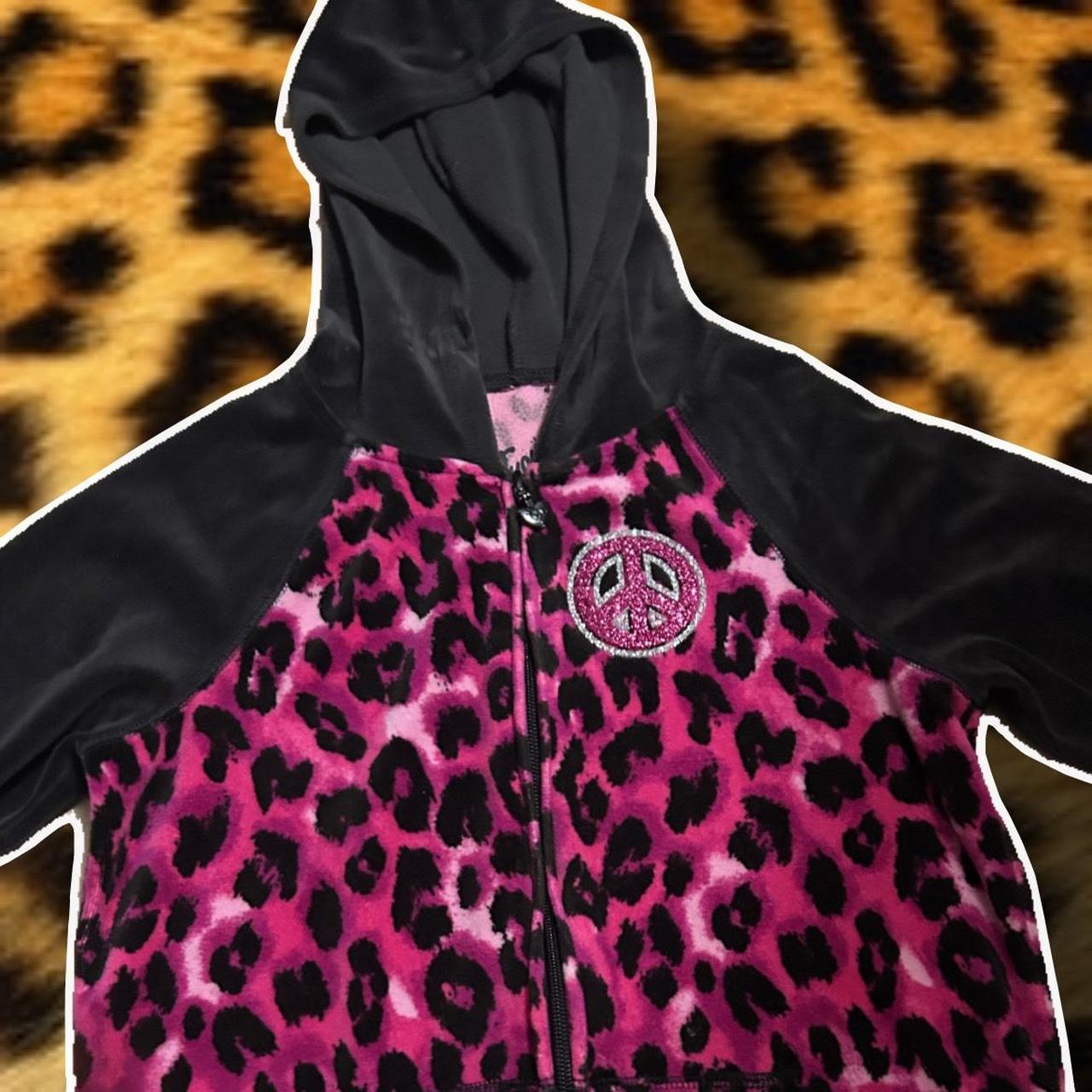 ﾟ☆: *.☽ .* :☆ﾟ. ────── ･ ｡ﾟ☆: *.☽ . Pink and... - Depop