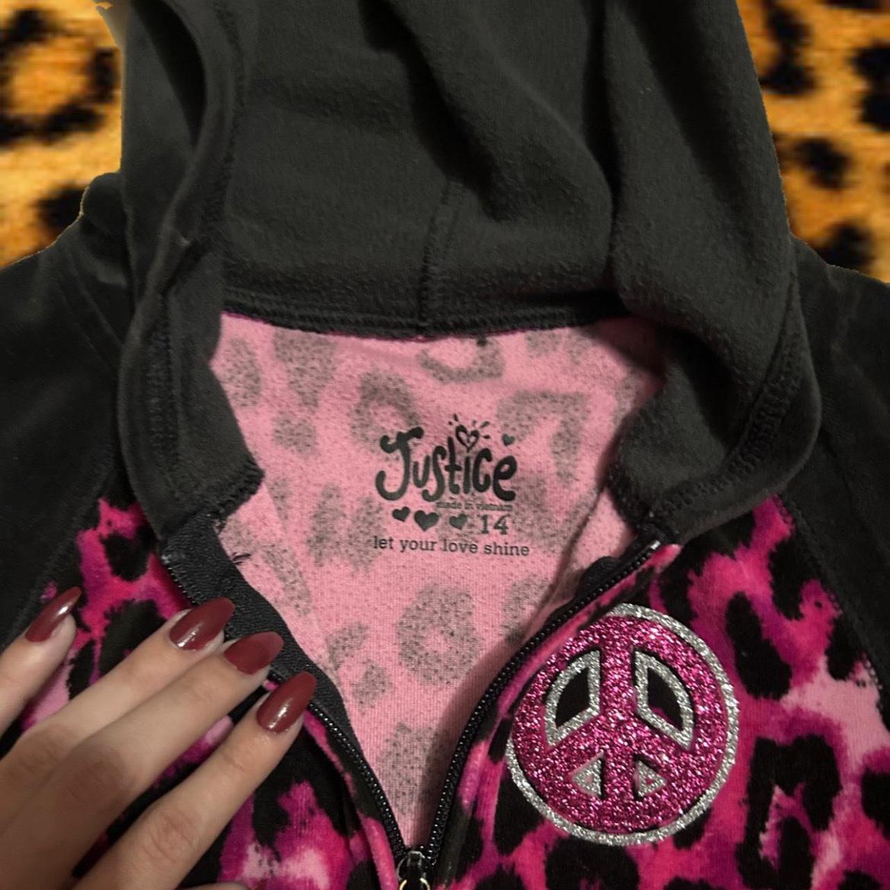 ﾟ☆: *.☽ .* :☆ﾟ. ────── ･ ｡ﾟ☆: *.☽ . Pink and... - Depop