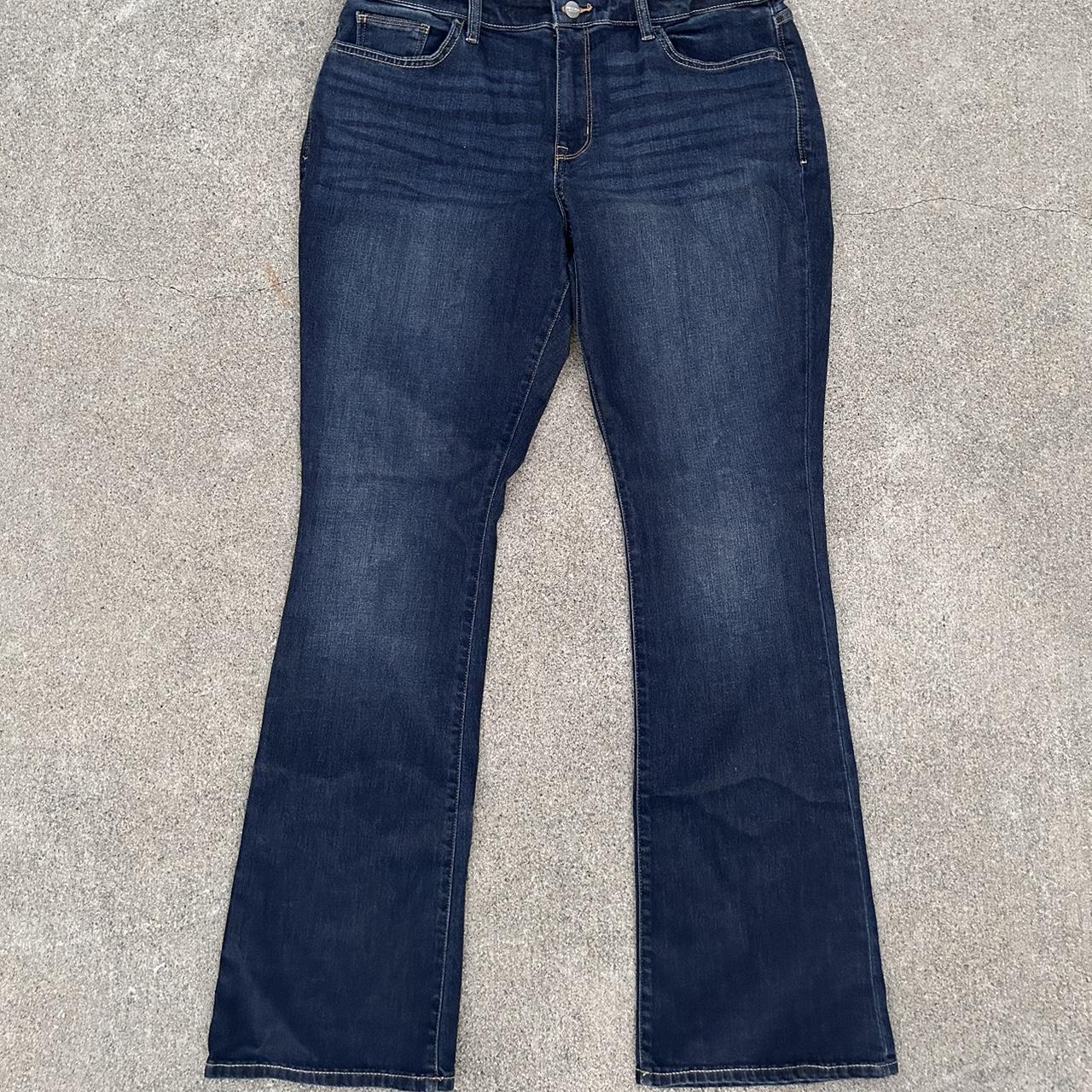 Vintage Arizona Bootcut Jeans Fits 30-32x30 dm for... - Depop