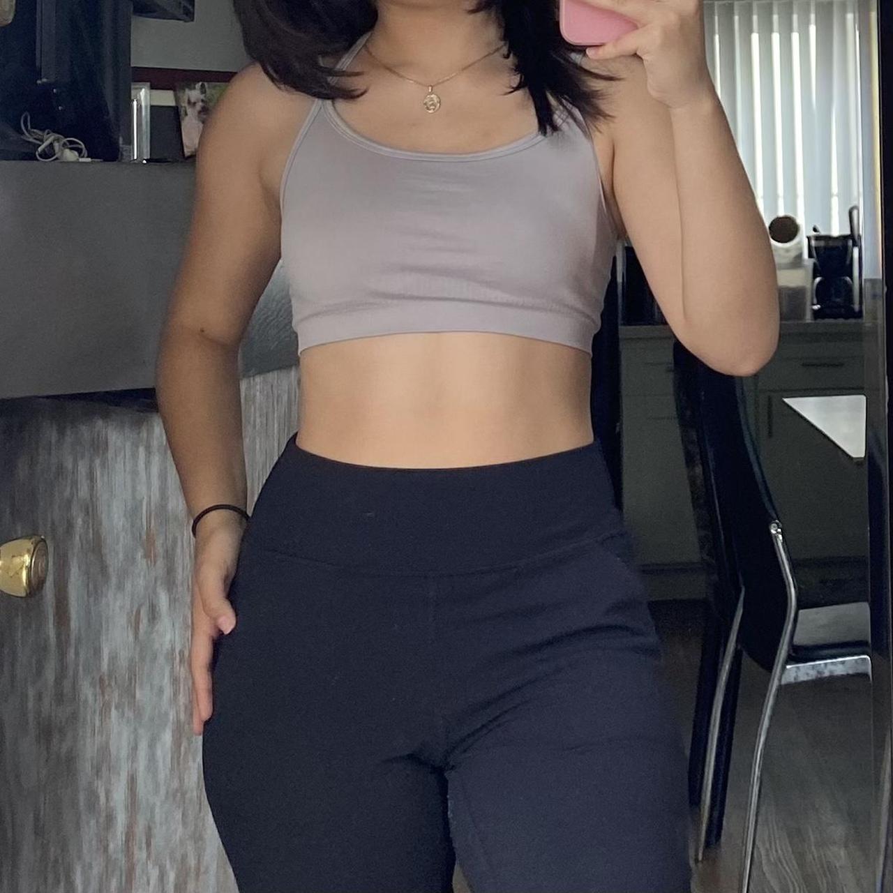 Fabletics Women's Grey Bra | Depop