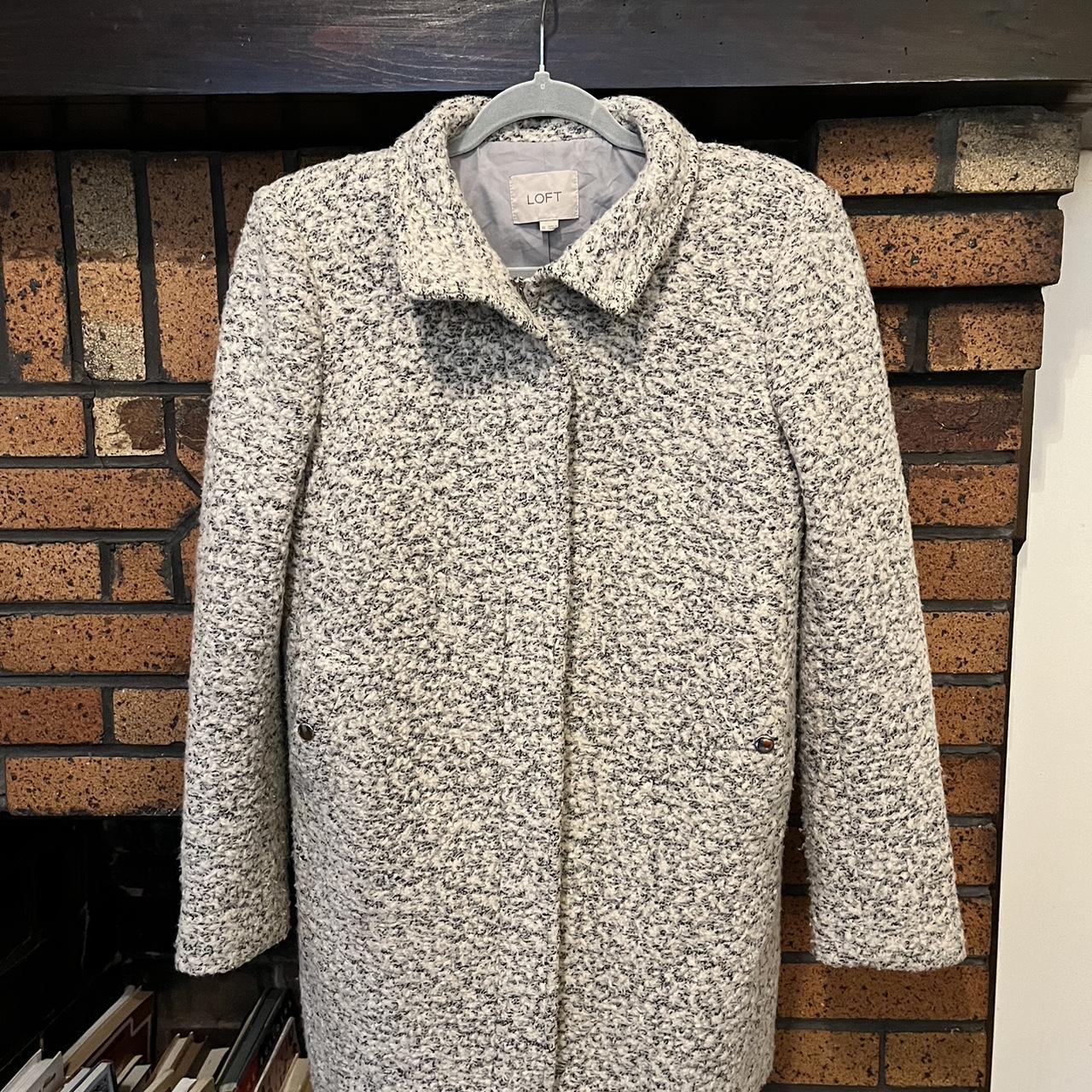 Loft XS coat Great coat, I just don’t wear it... - Depop