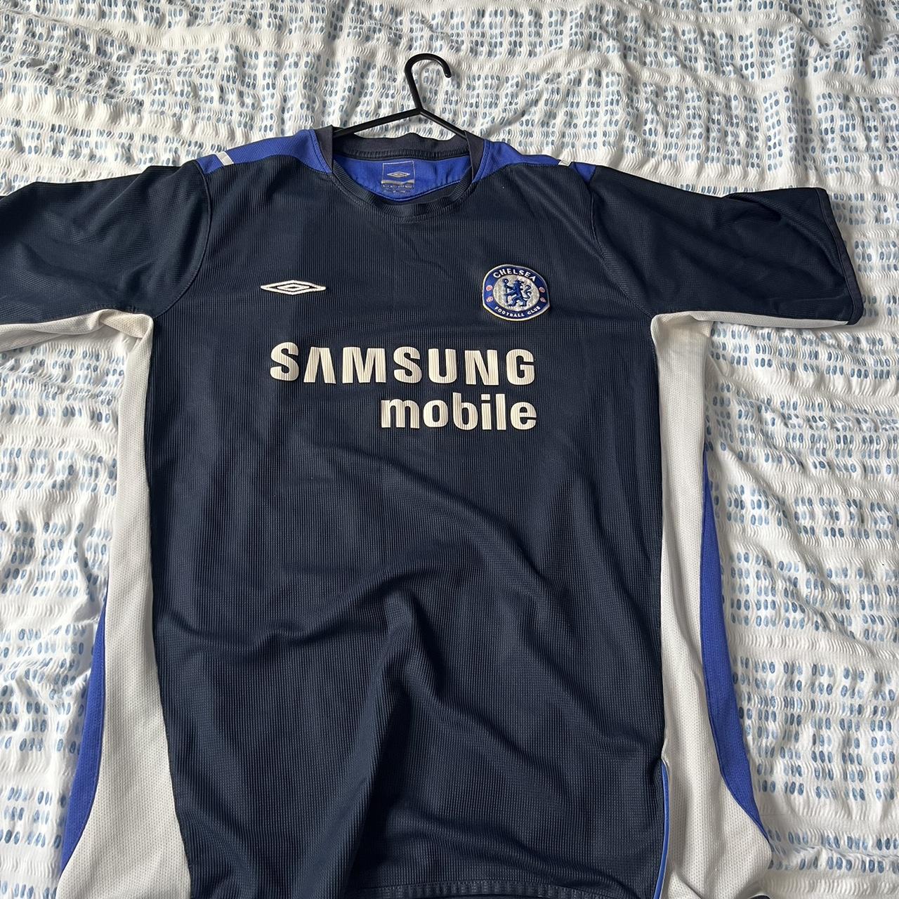 Retro Chelsea shirt Size XL - Depop