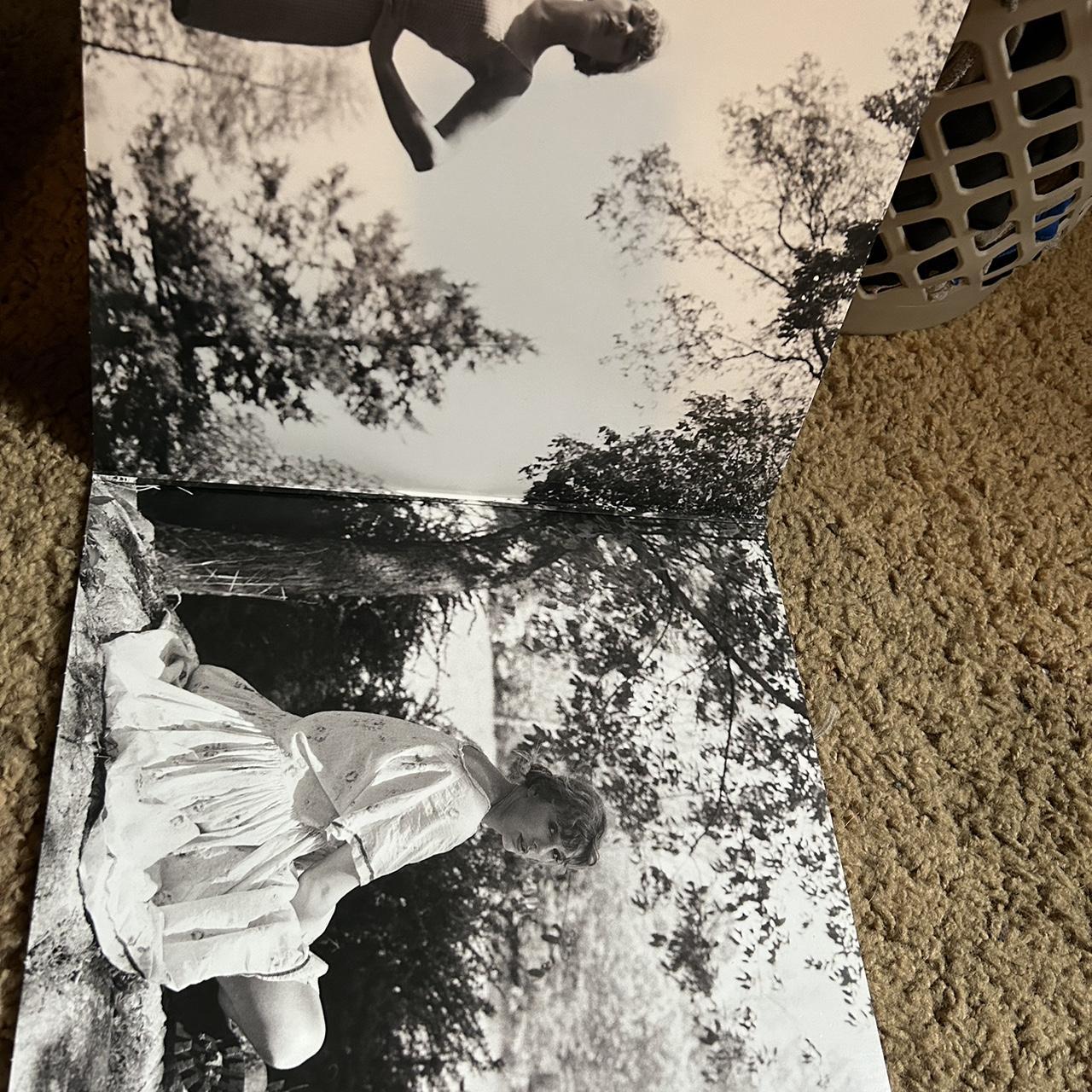 Folklore Taylor swift colored variant hardly played... - Depop