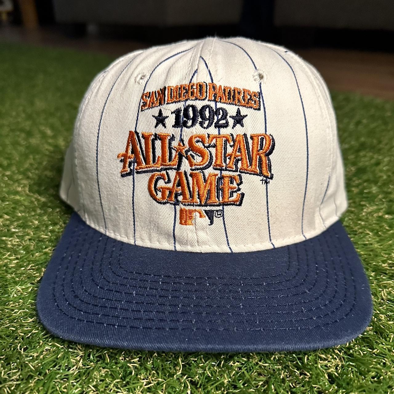 Starter Men's White and Navy Hat | Depop