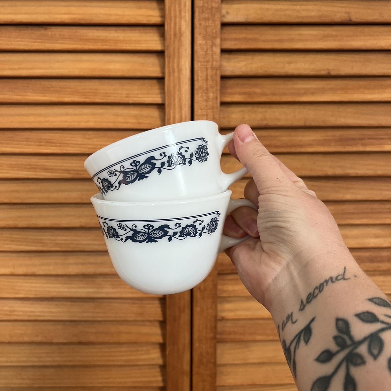 vintage pyrex mugs with blue detailing -set of 5... - Depop