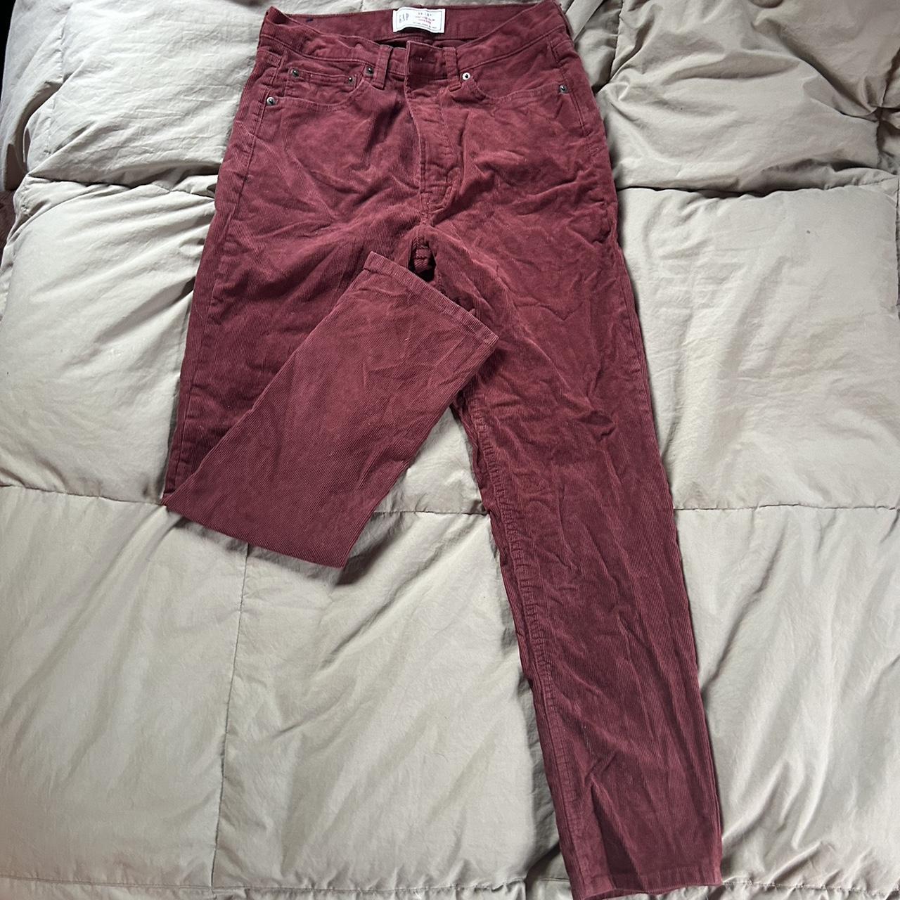 gap burgundy corduroy pants- size 28” *fit on the... - Depop