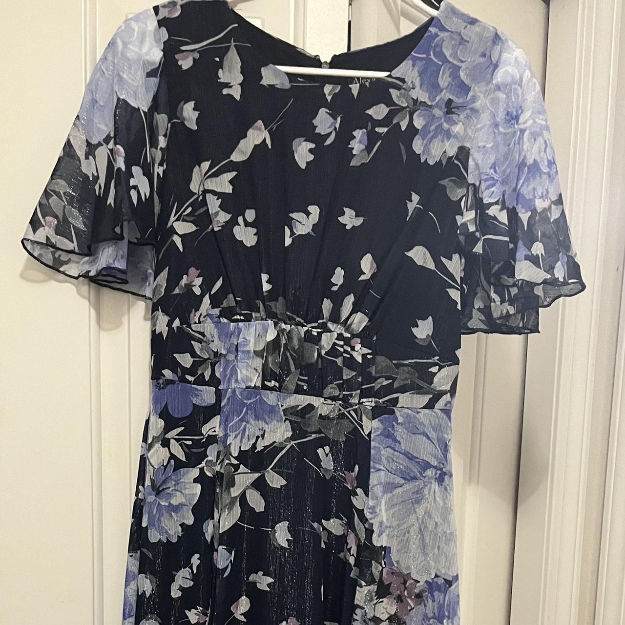 Formal long dress, NEVER WORN!!, has a cute cape... - Depop