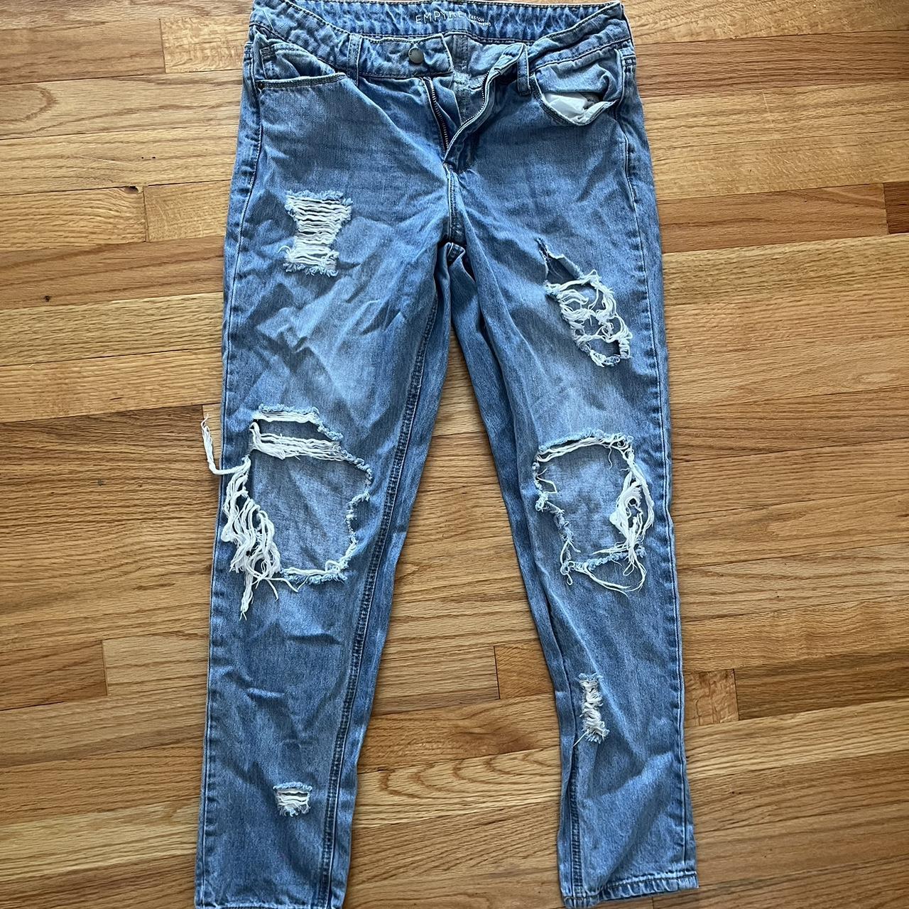 distressed eastern boyfriend style jeans - Depop