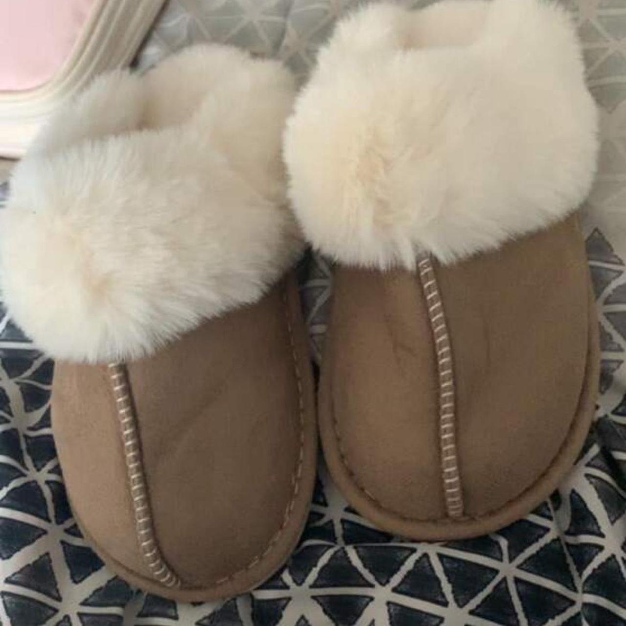 cutest slippers so comfy and easy to style never... - Depop