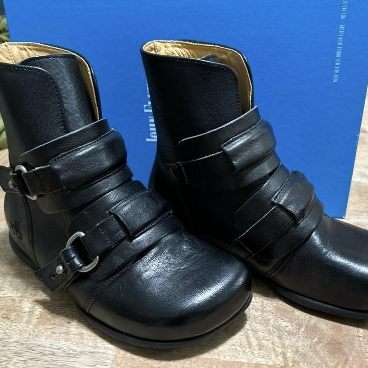 BRAND NEW JOHN FLUEVOG PEACEMAKER ETHEL BLACK... - Depop