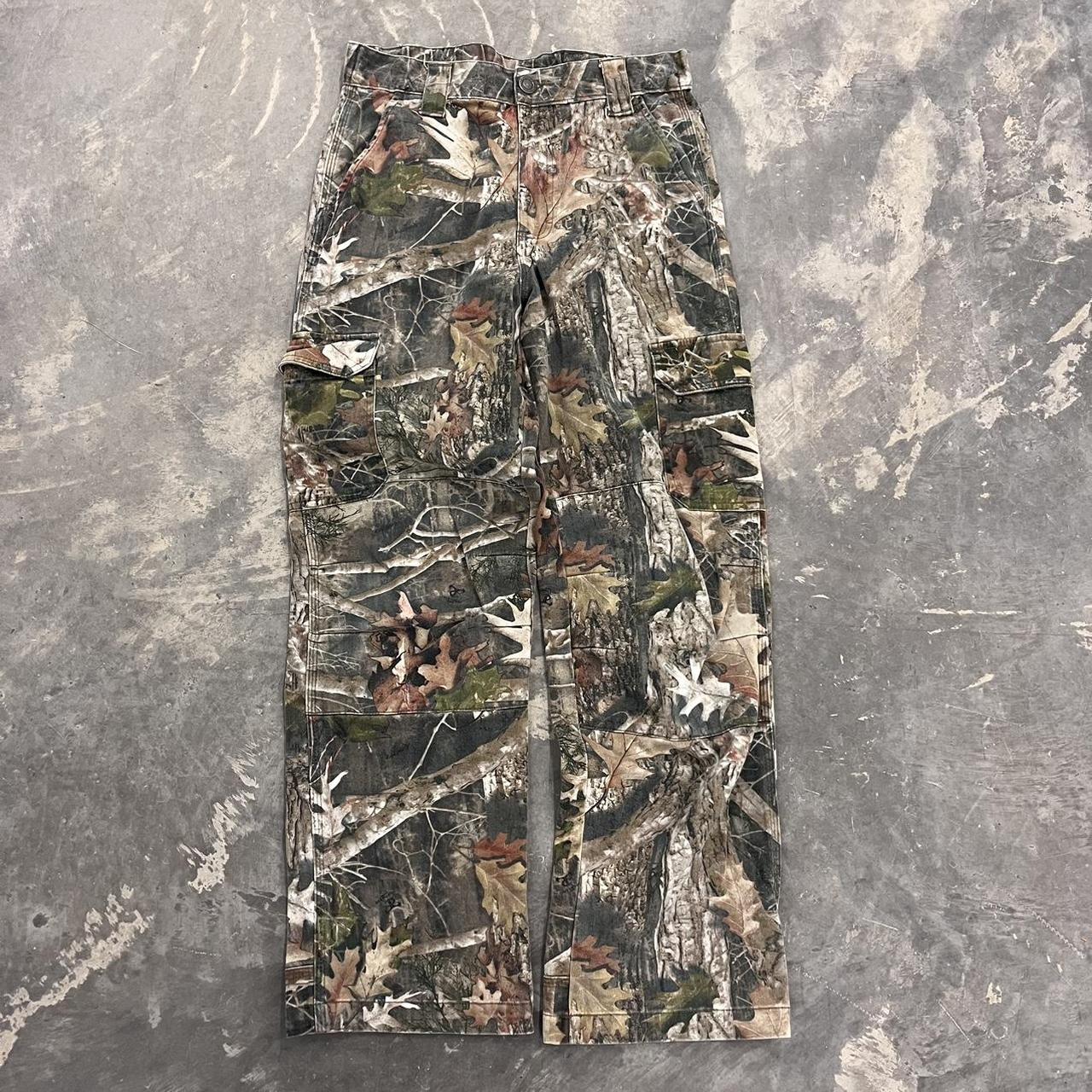 Realtree camo cargo pants vintage cotton jeans baggy... | Depop