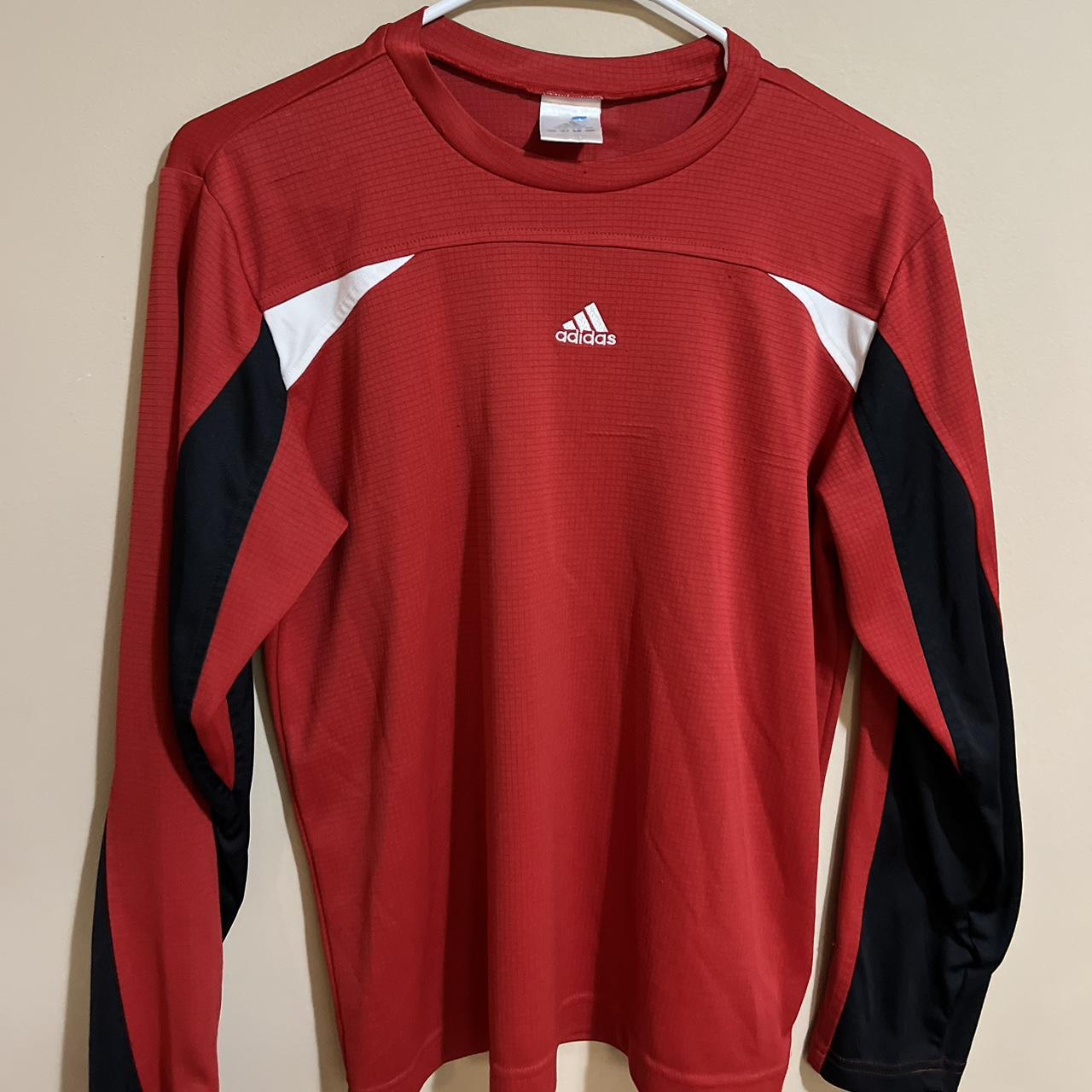 Vintage adidas long sleeve Center logo Youth L - Depop