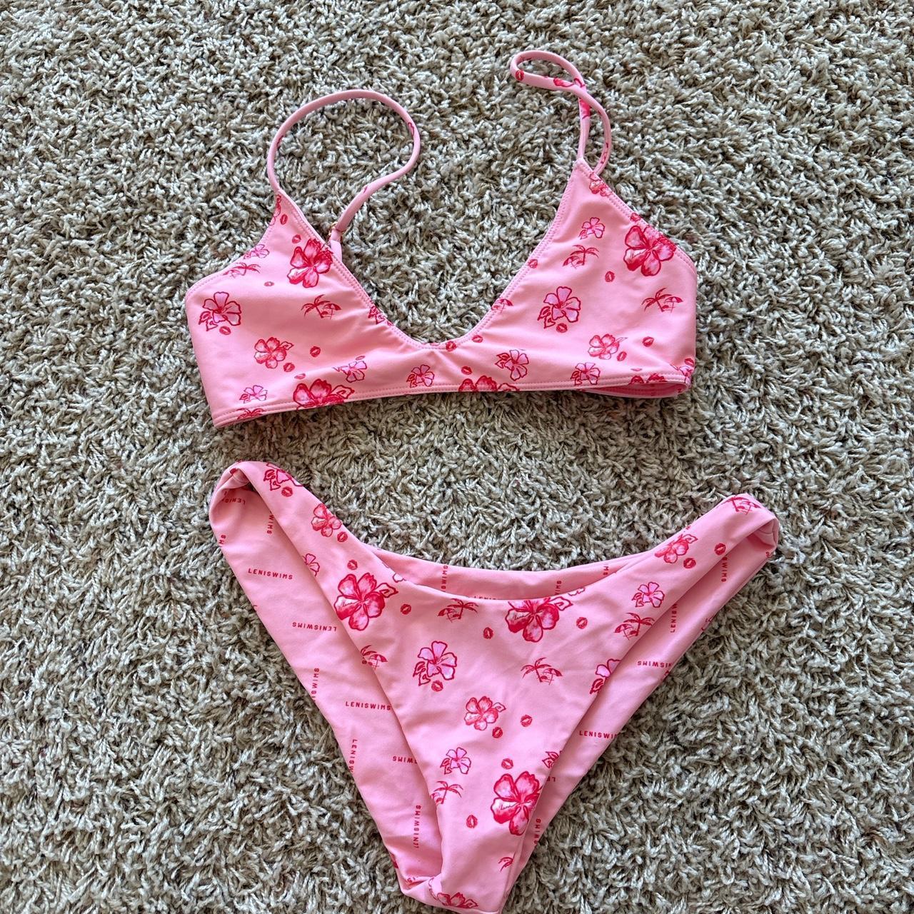 Leni Swims • Top xs • Bottoms small | Depop