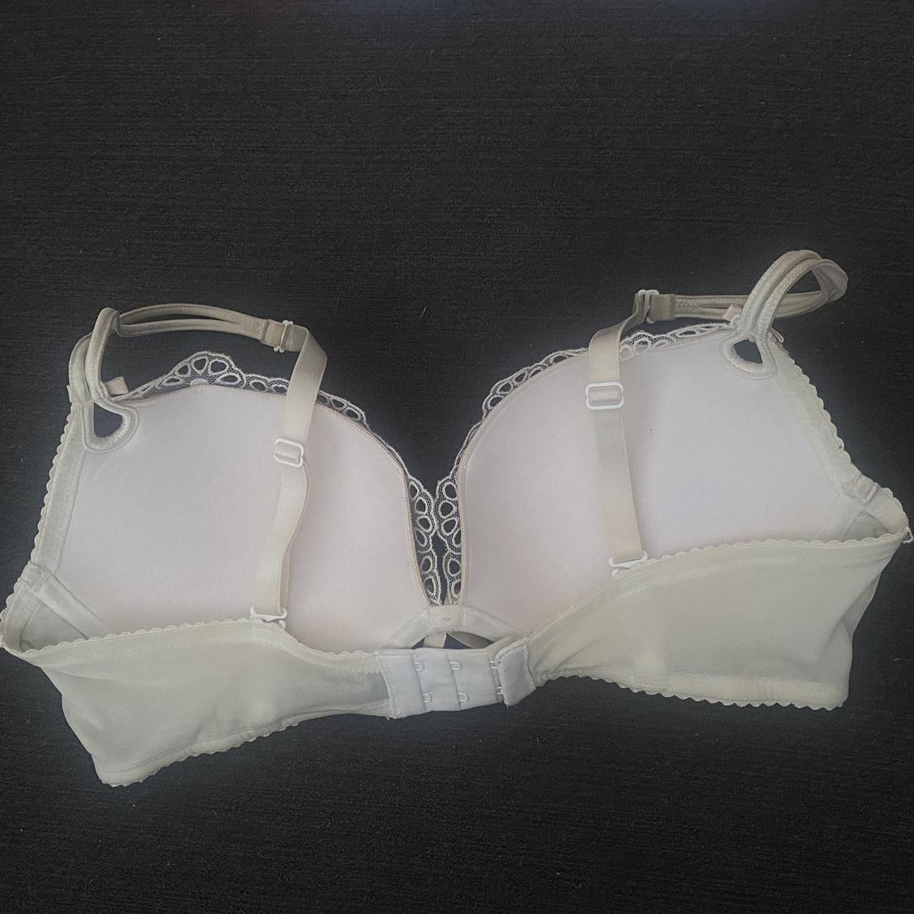 Victoria’s Secret 34D cream lace bra. In good... - Depop