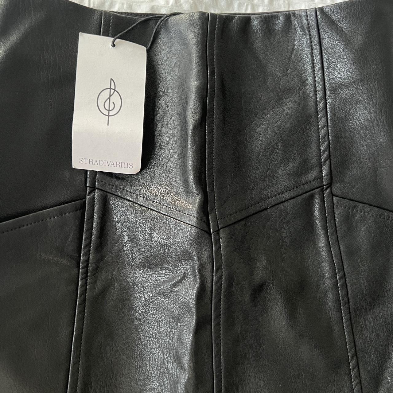 LEATHER SKIRT WITH POCKETS • STRADVARIUS SKIRT •... - Depop