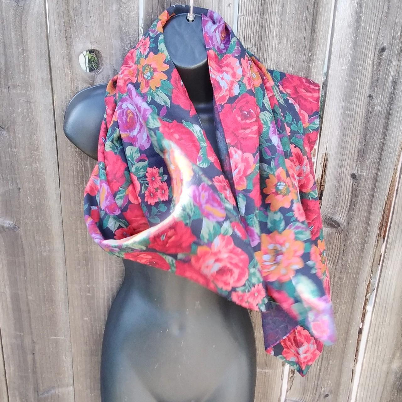 Jones New York vintage 80s rayon floral wrap scarf... - Depop