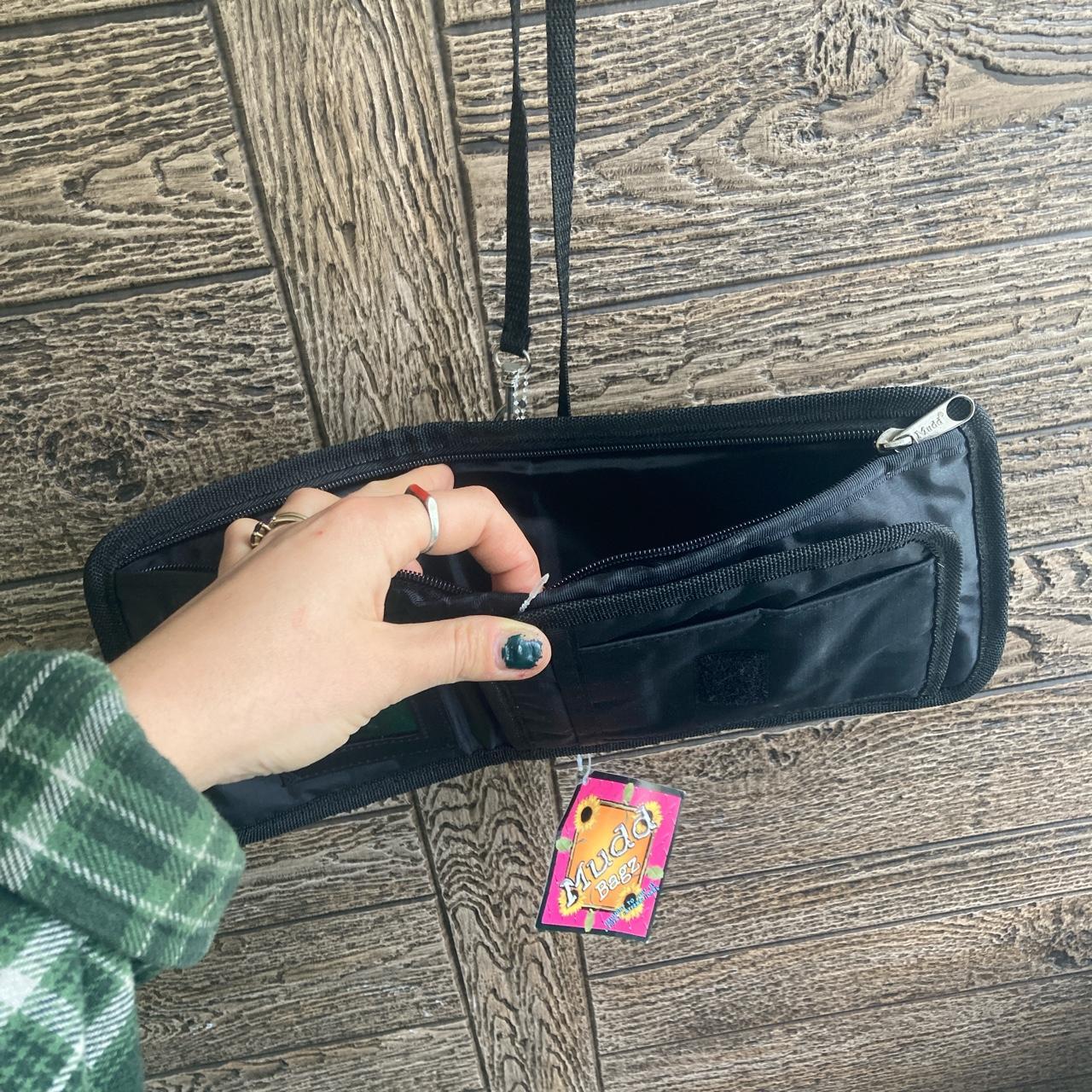 Vintage mudd crossbody purse. Super cool lots of... - Depop