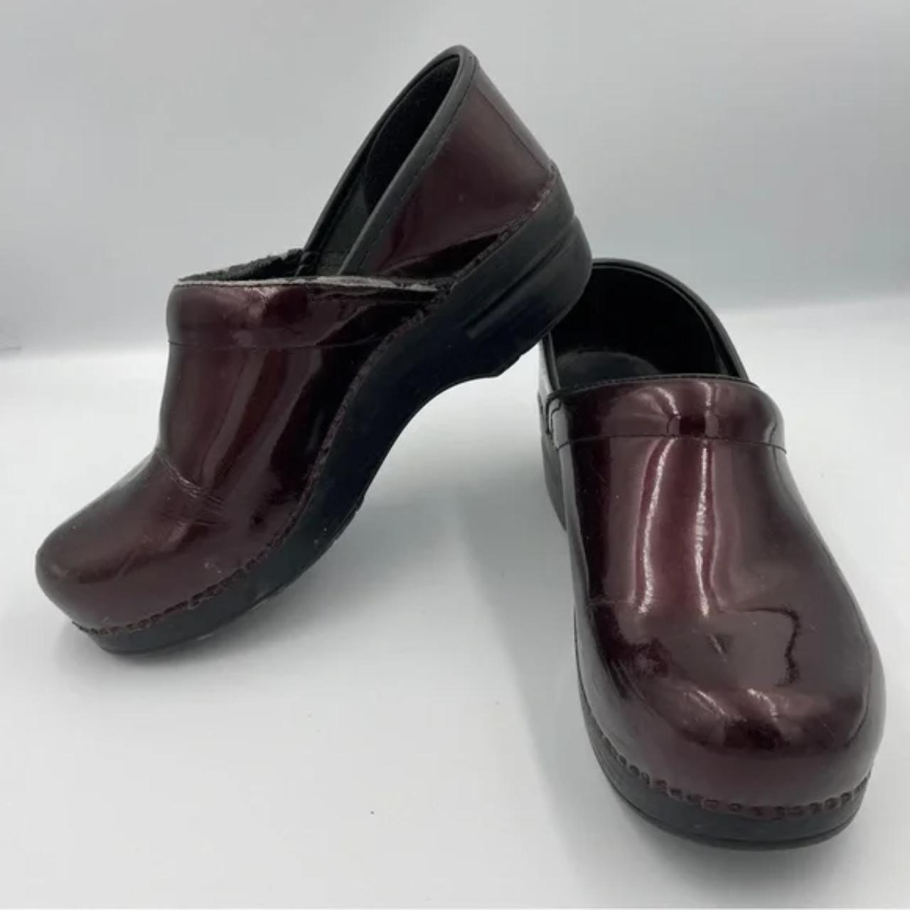 Women's Burgundy Clogs | Depop
