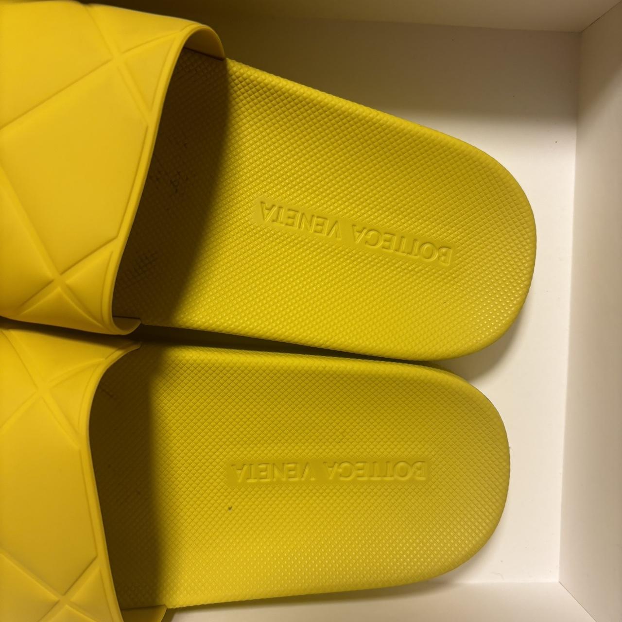 BOTTEGA SLIDES - Depop