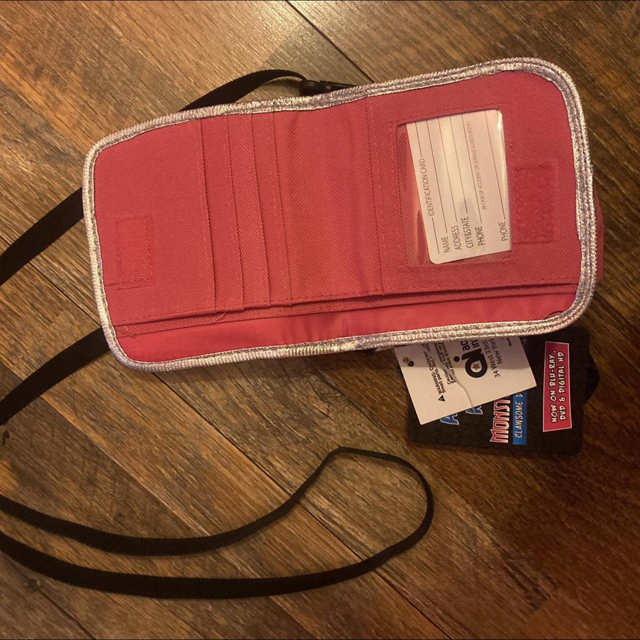 Monster high wallet/mini bag It is quite small but... - Depop