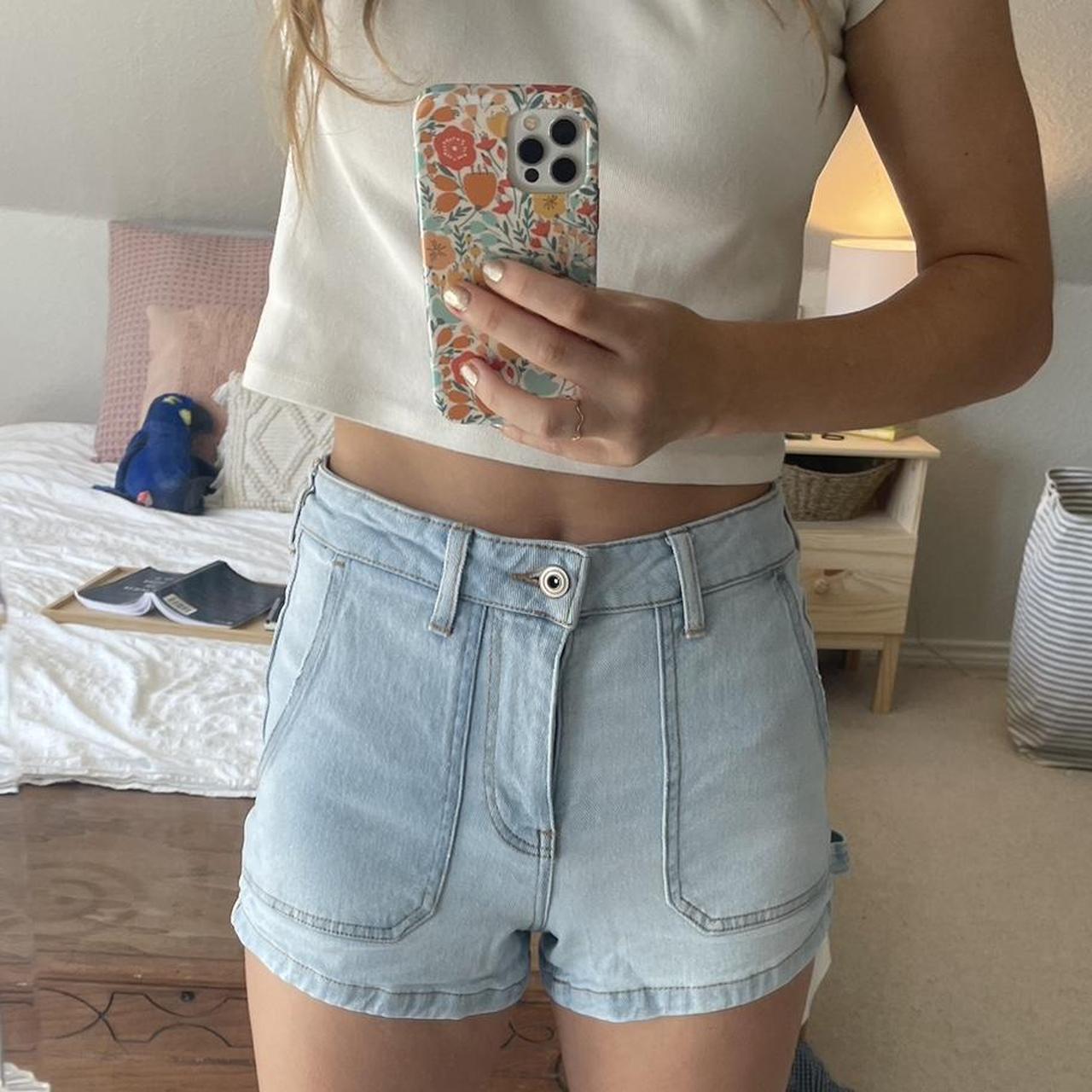 Cargo Jean shorts, size small Fits great, super... - Depop