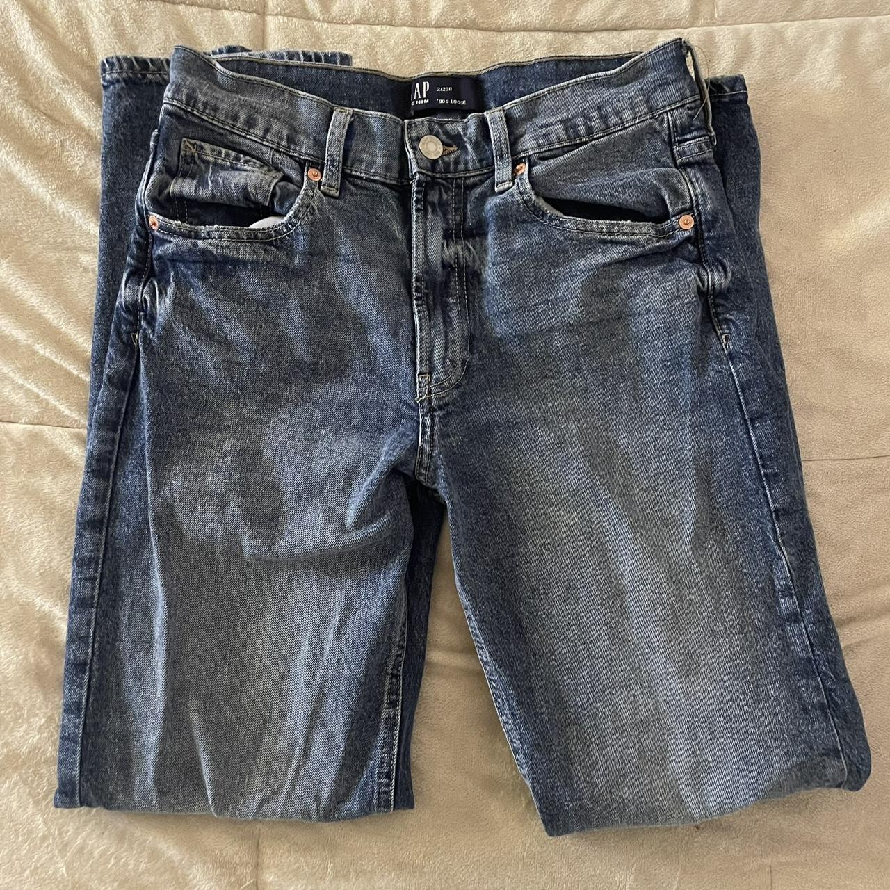 Gap 90s Loose Jeans mid rise size 2/26 #gap... - Depop
