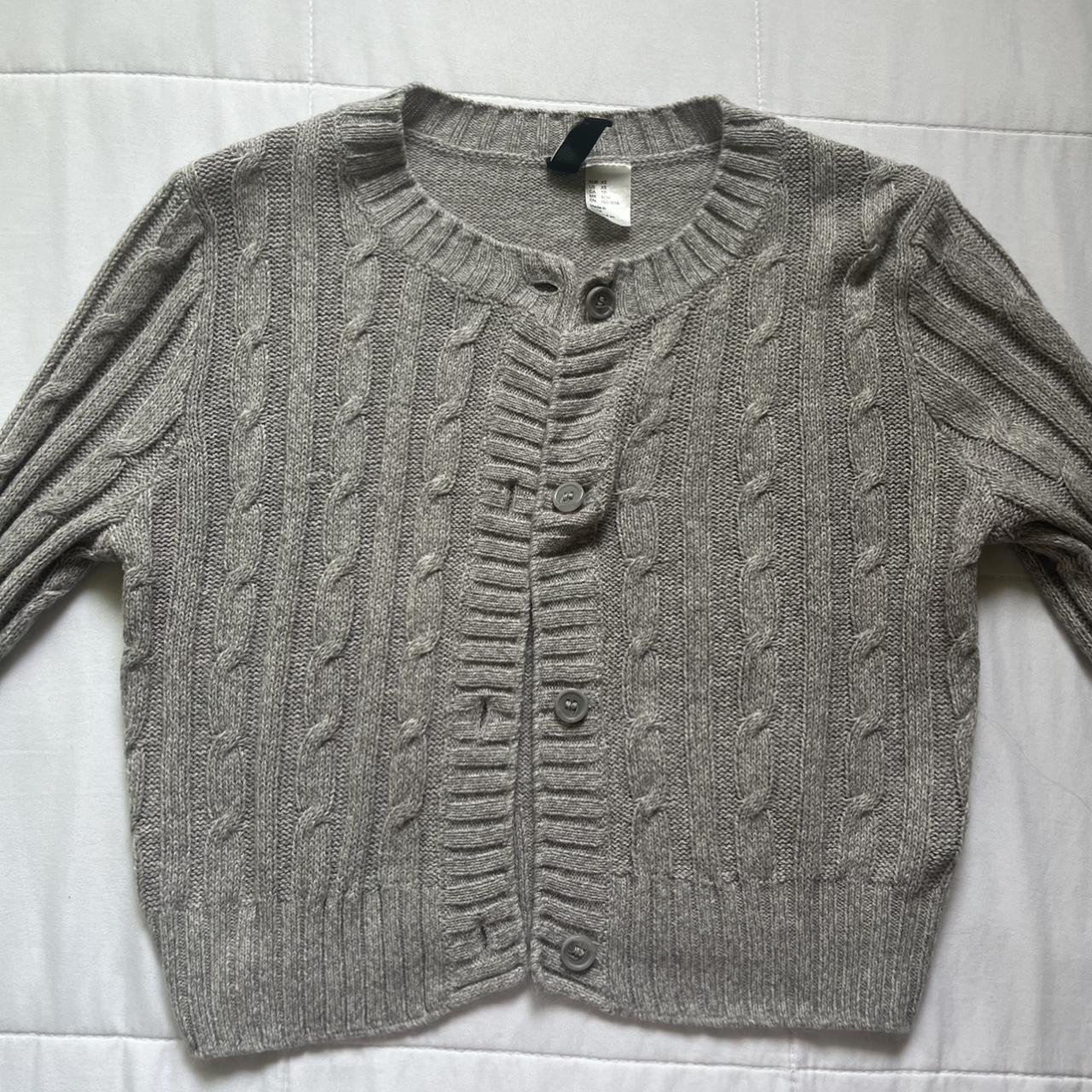H&M Women's Grey Cardigan | Depop