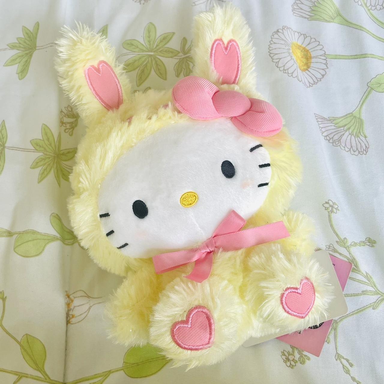 Sanrio Pink and Yellow Stuffed-animals | Depop