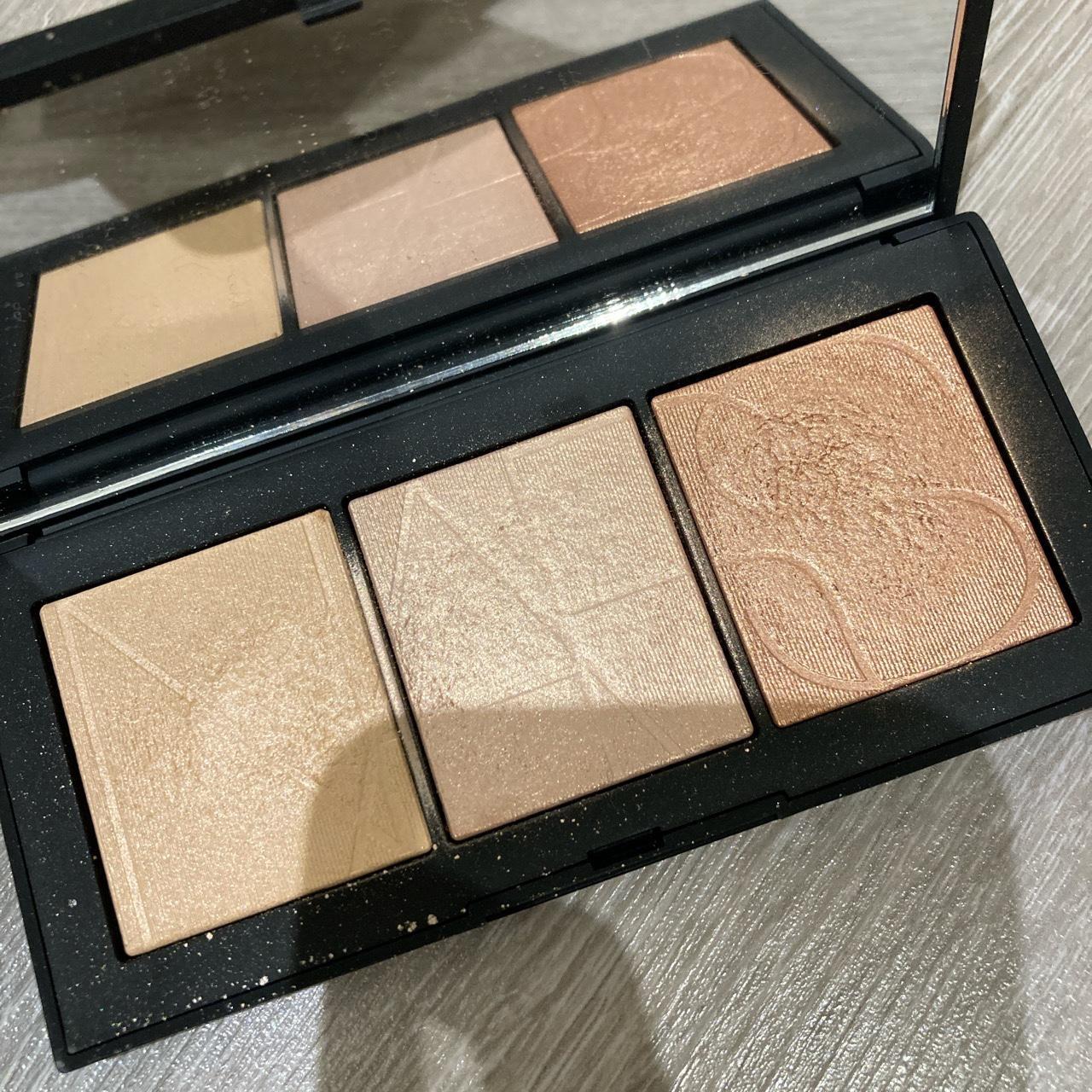 #NARS reve sale cheek palette//3 cheek highlights /... - Depop