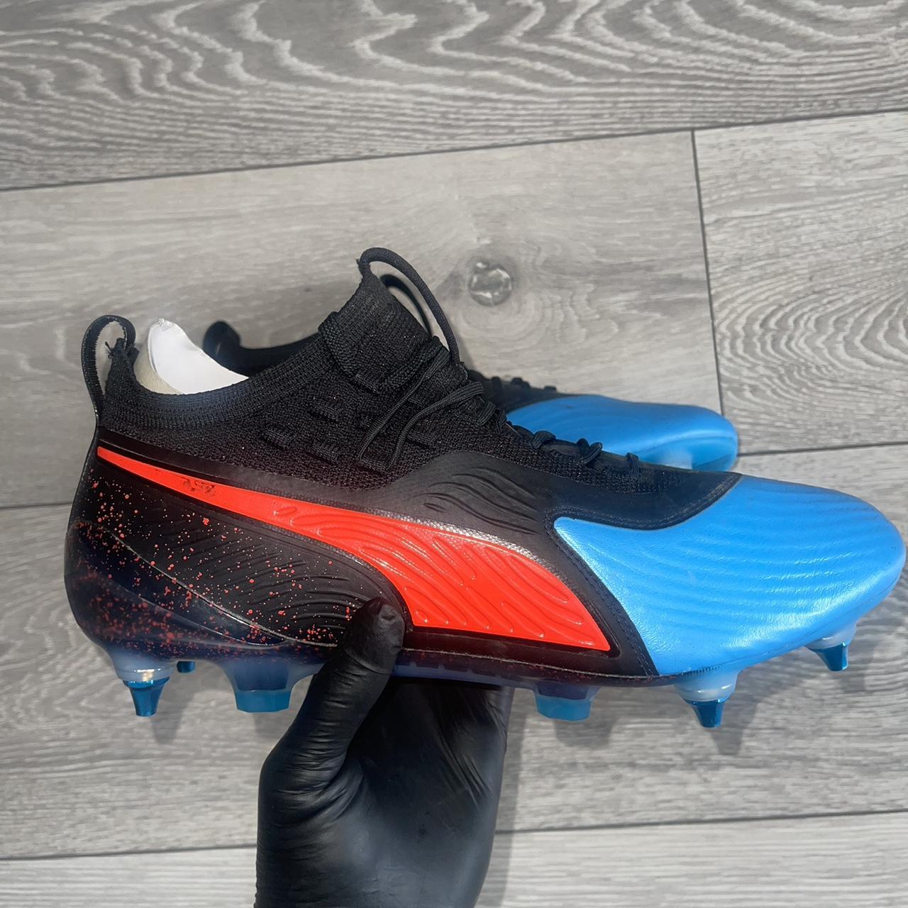 Puma One 19.1 SG Size 9 Football boots - Depop
