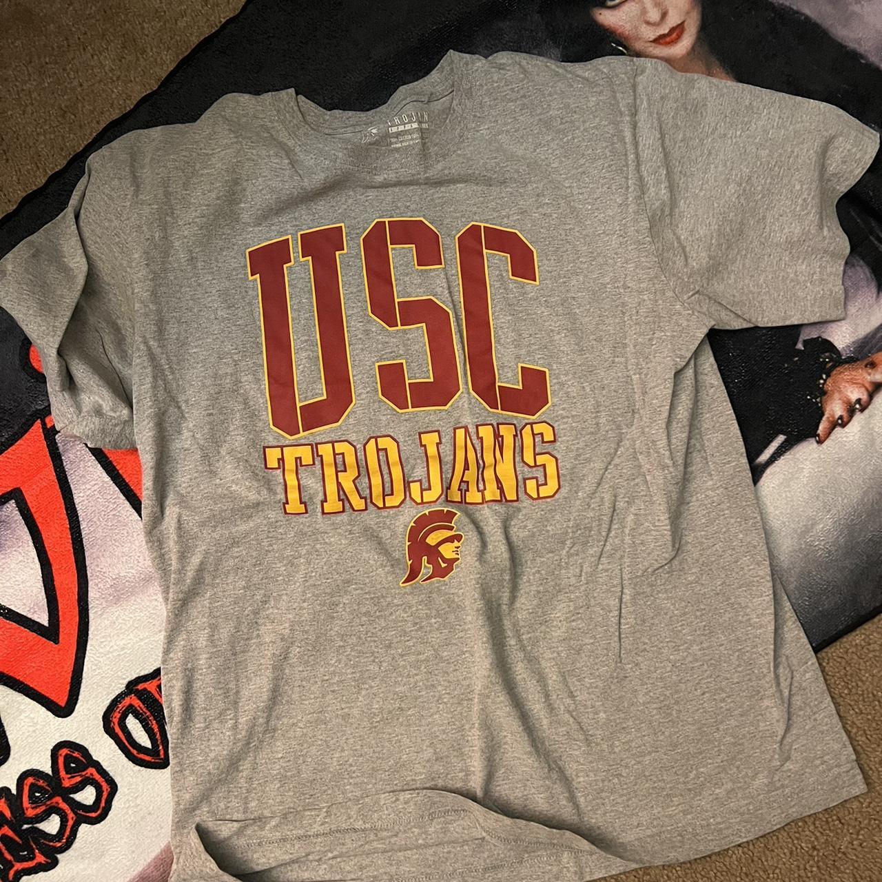 usc tee size large please no paypal - Depop