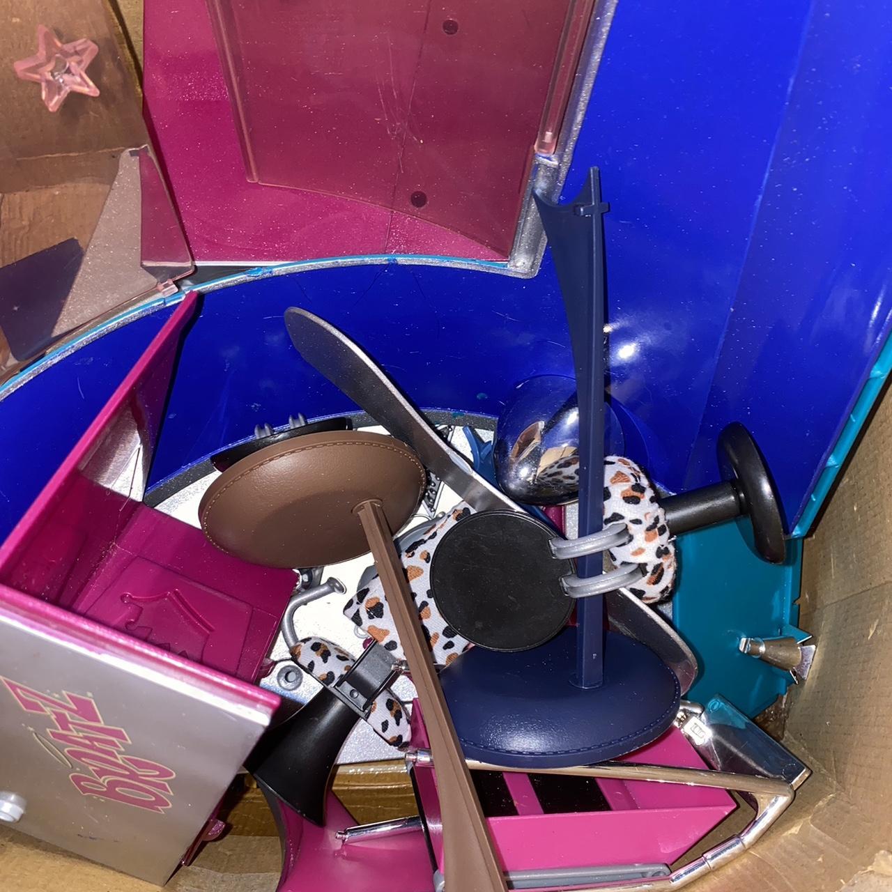 Bratz salon n spa play set for collectors or for a... - Depop