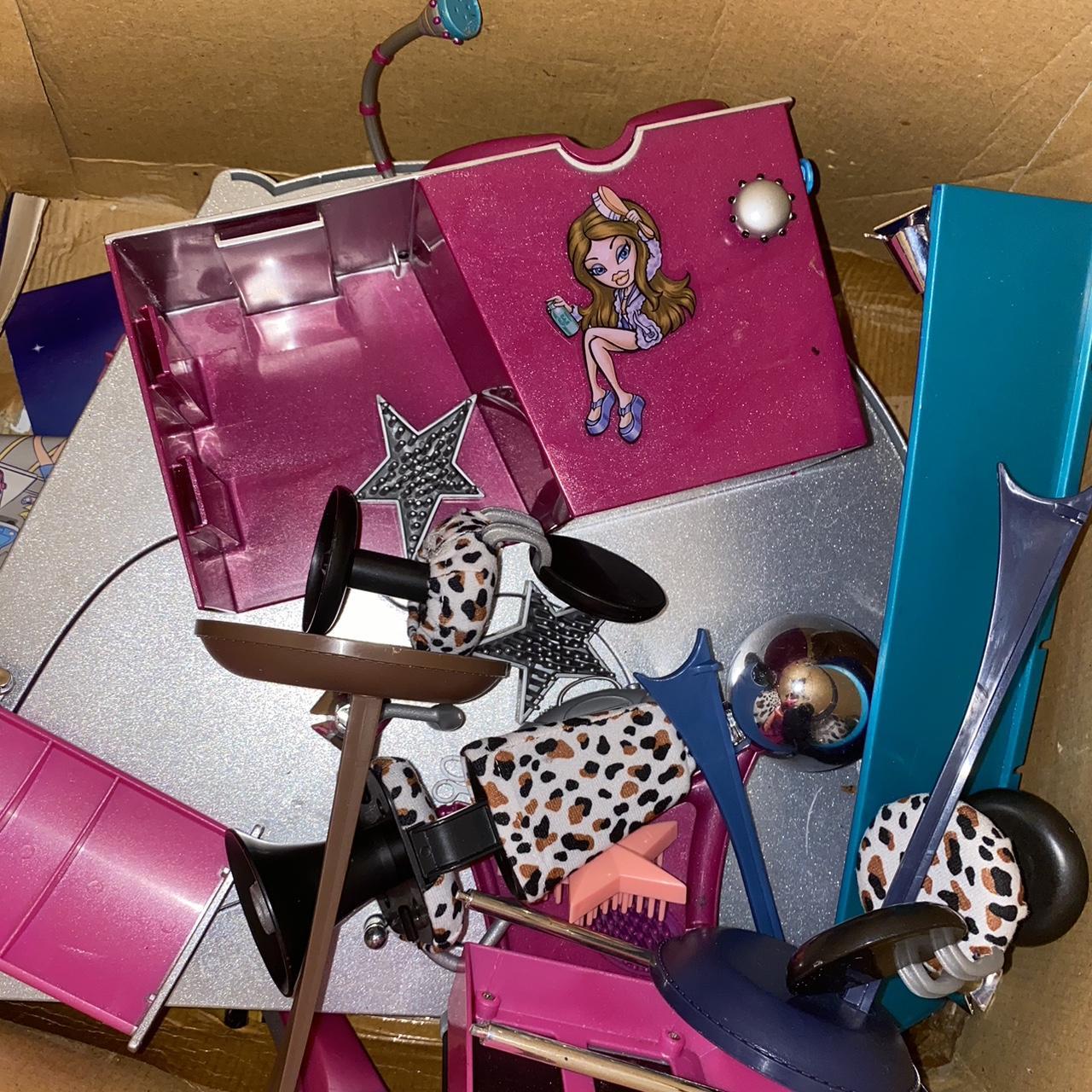 Bratz salon n spa play set for collectors or for a... - Depop