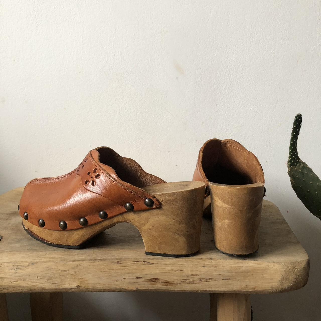 Gorgeous little vintage leather clogs. Cut out... - Depop