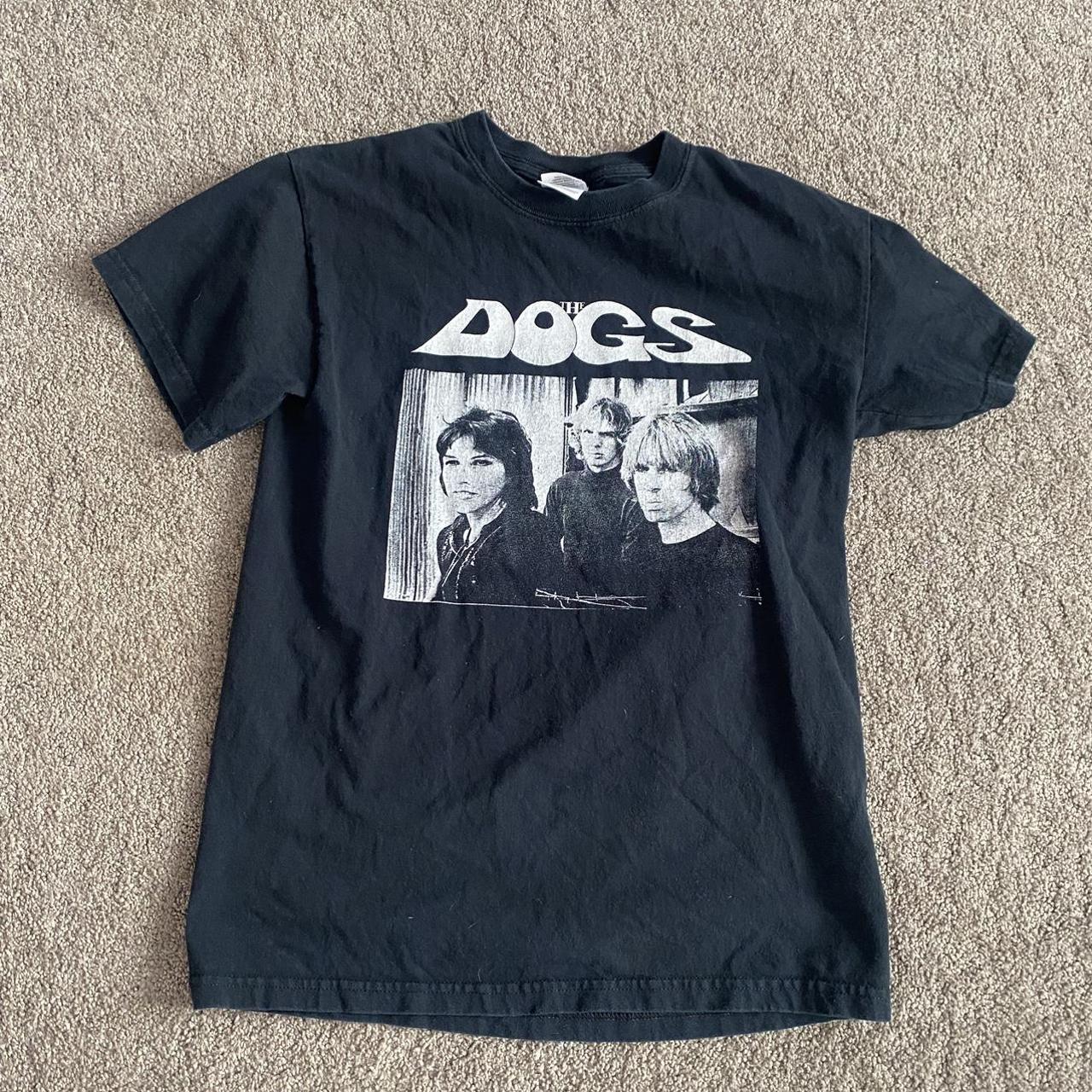 the dogs band tee lil bit of cracking... - Depop