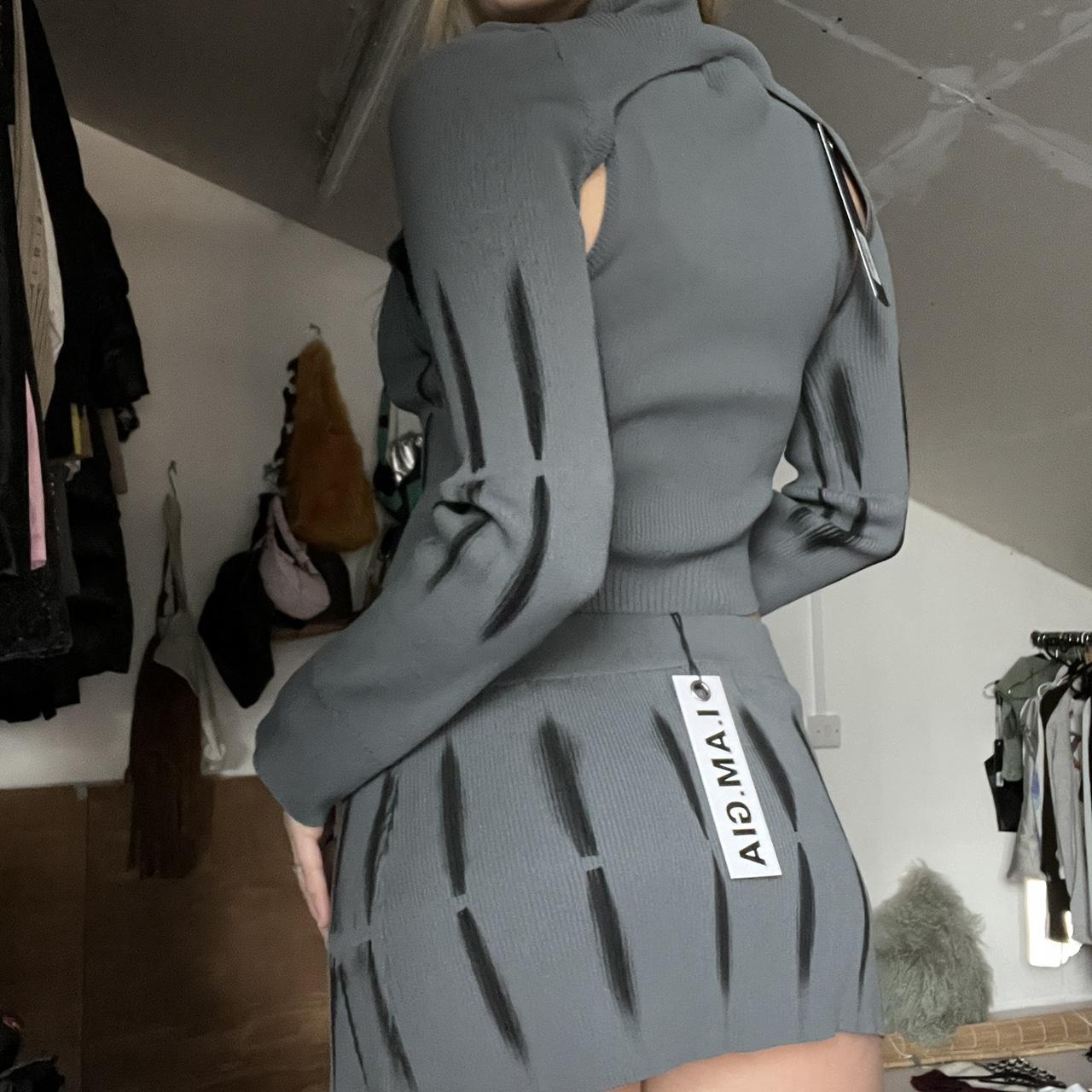 Women's T-shirt | Depop