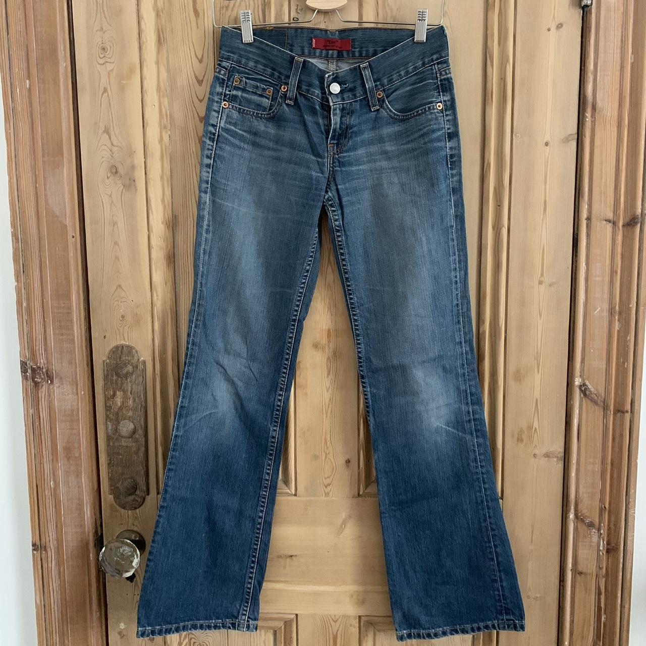 Levi red label Eve bootcut jeans. Used. Waist 25.... - Depop