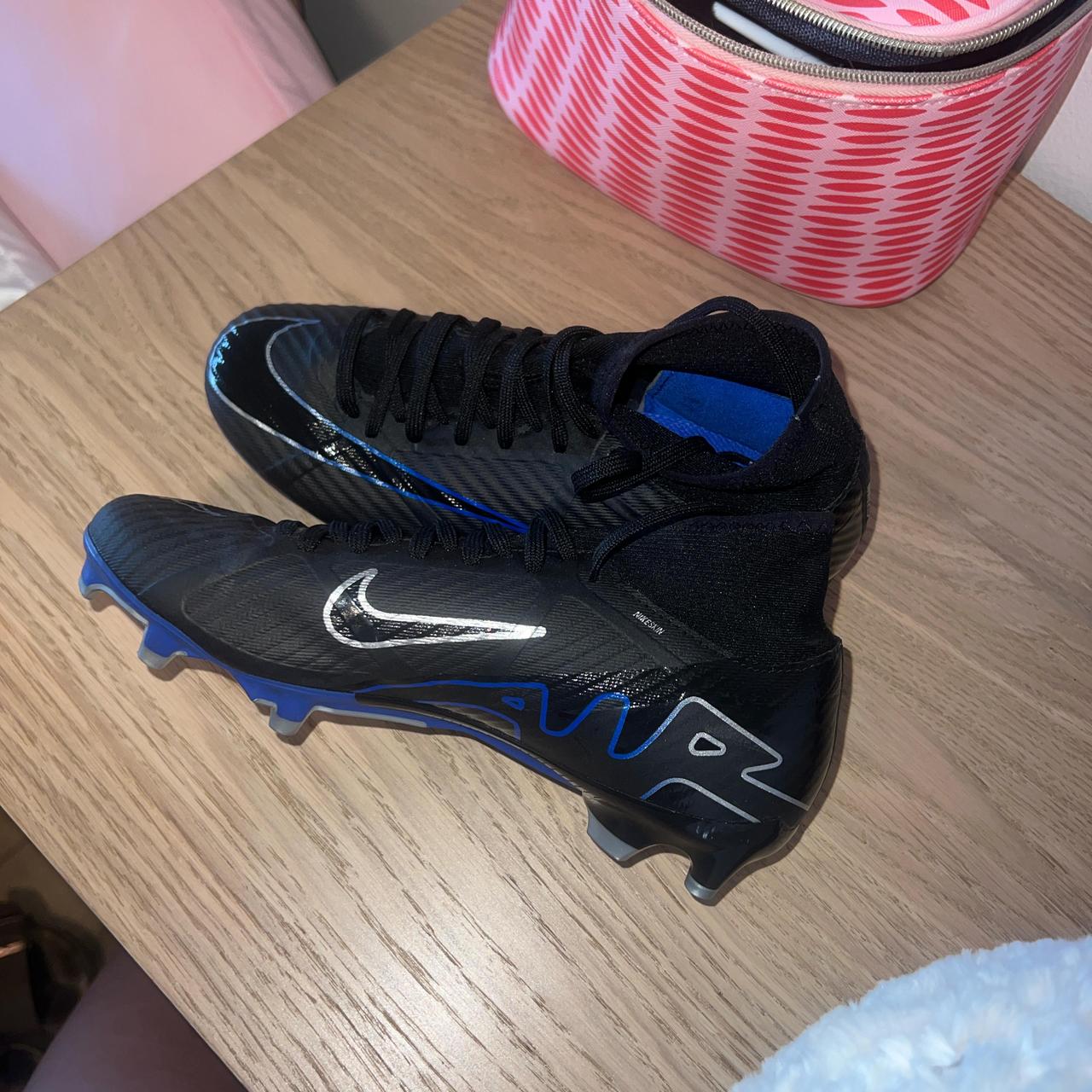 soccer cleats only worn once still in excellent... - Depop