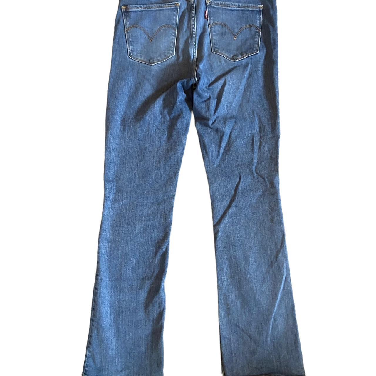 levi low rise bootcut jeans in rlly good condition,... - Depop