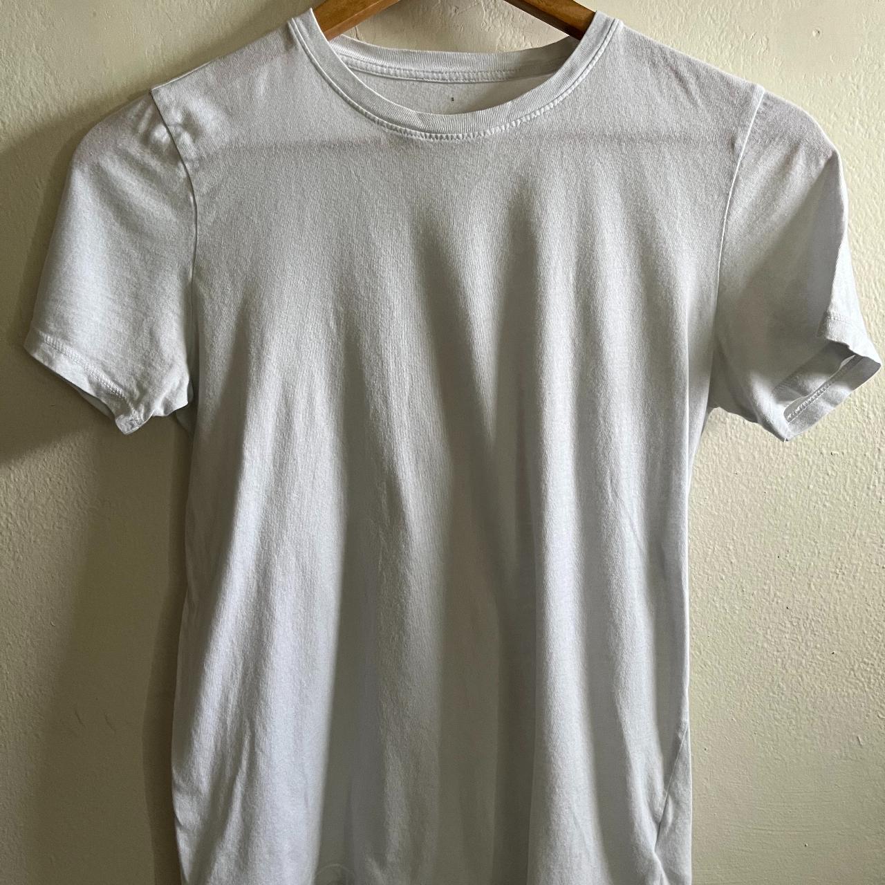 Everlane Lightweight White Tee Size S Crew... - Depop