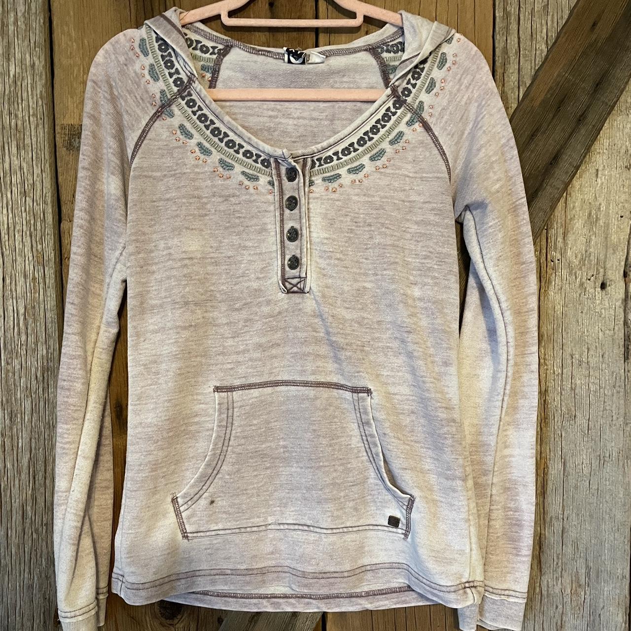 Vintage Roxy Sweater 💜 Women’s size medium (runs... - Depop