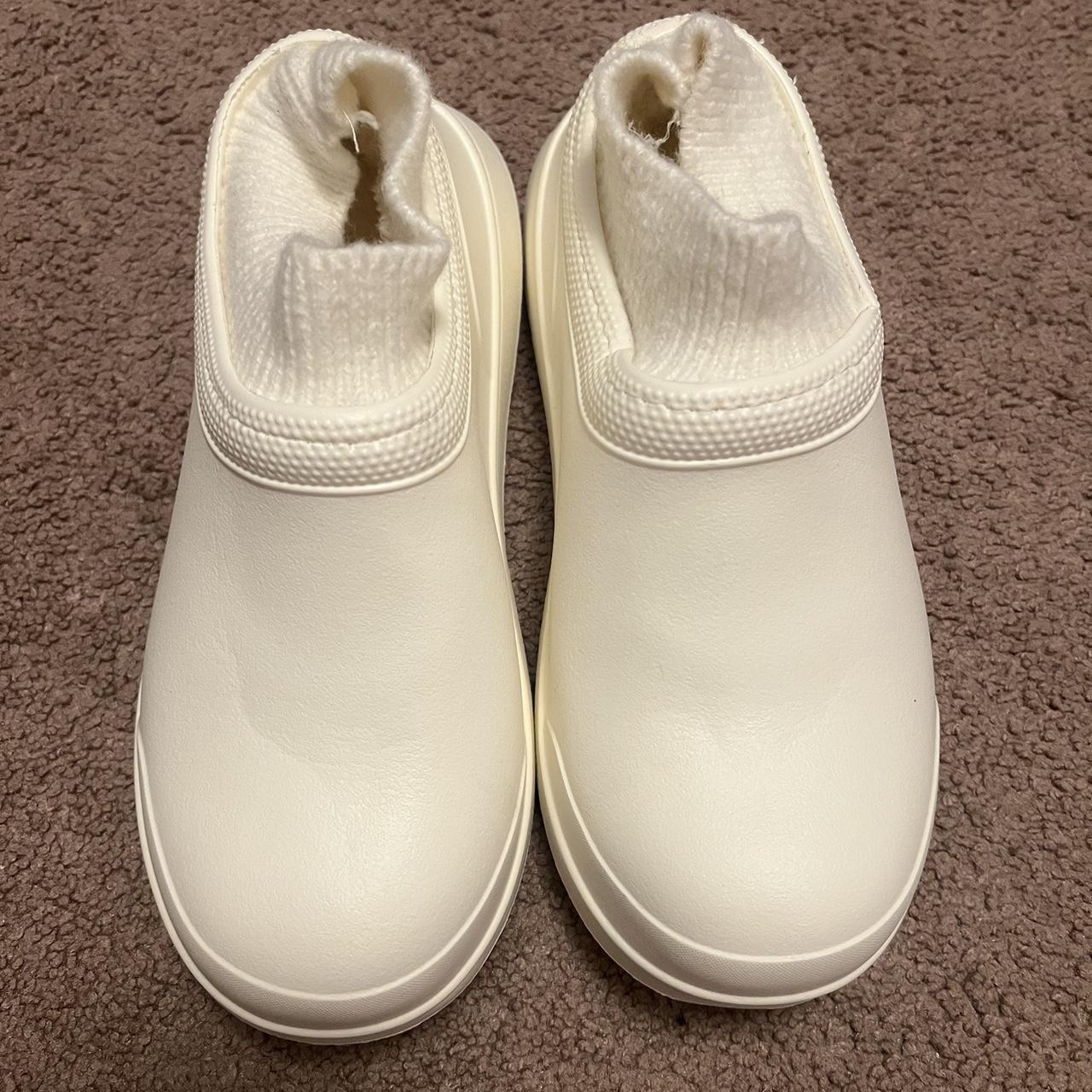 White work shoes - Depop