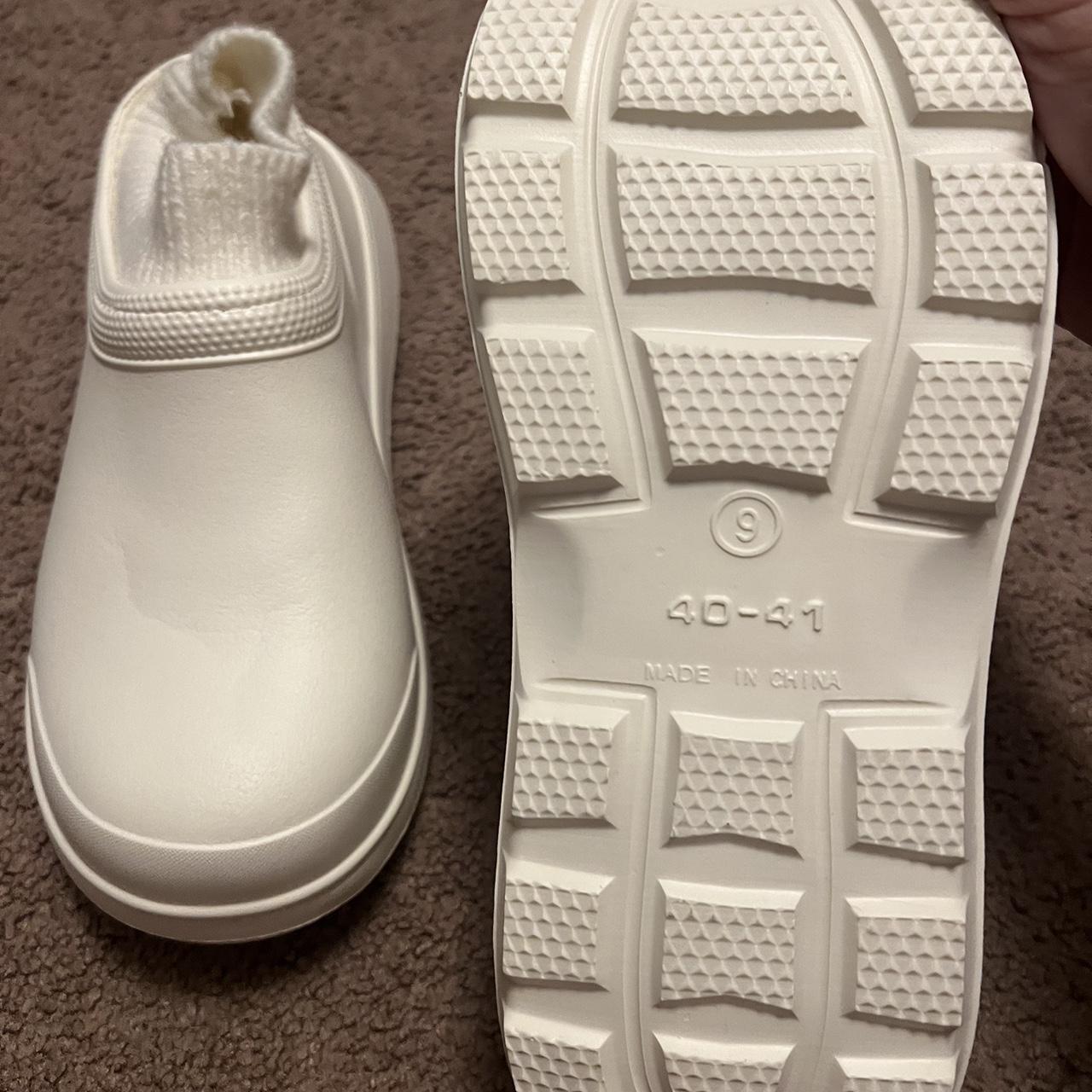 White work shoes - Depop