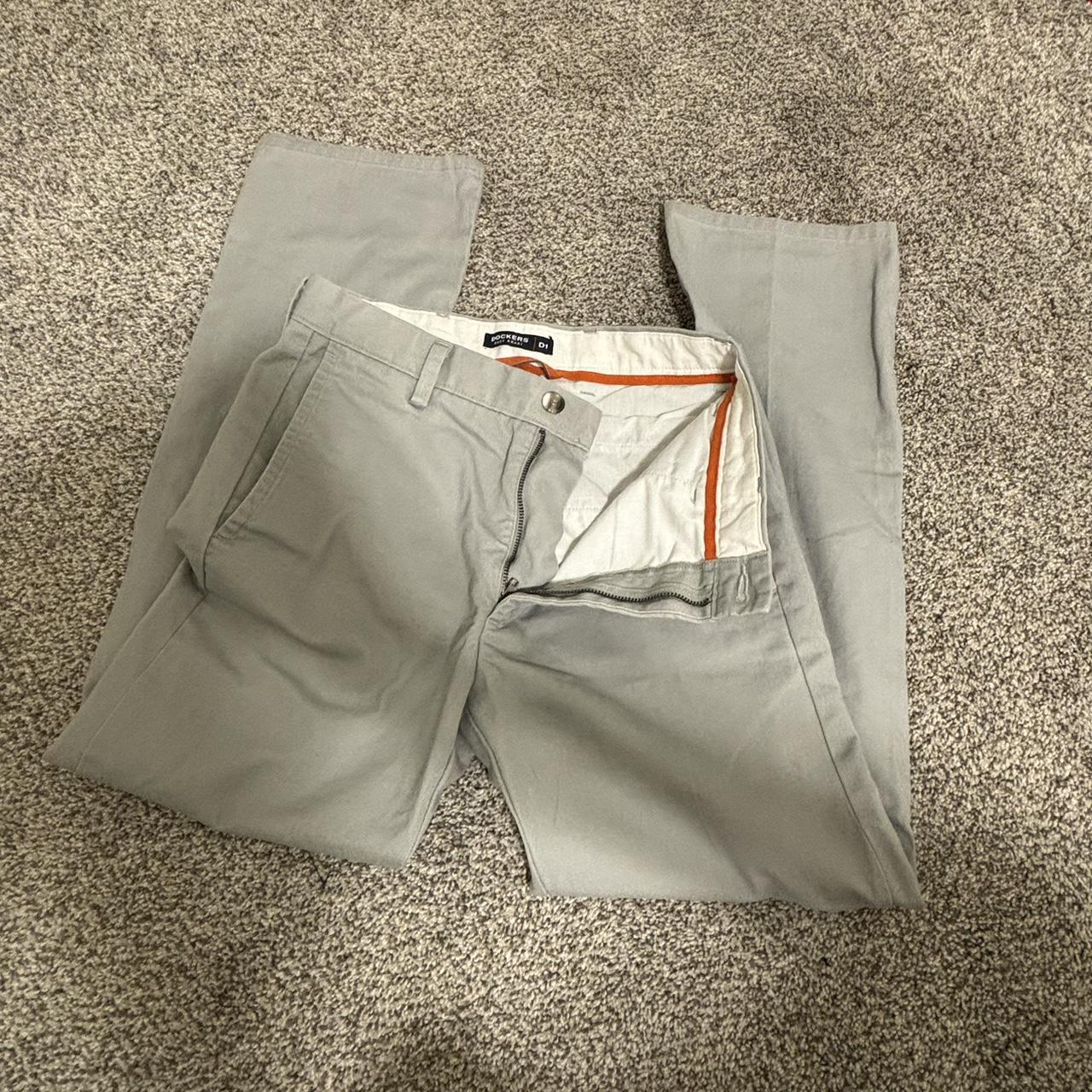 Grey dockers 28x30 - Depop