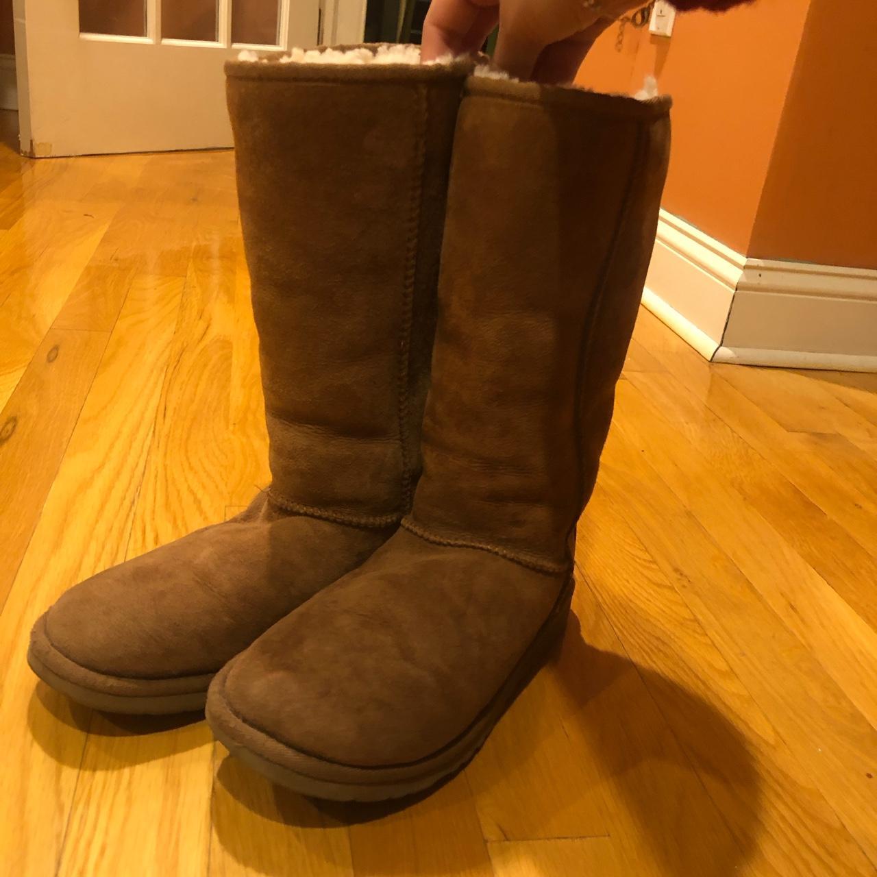Tall chestnut uggs - Depop