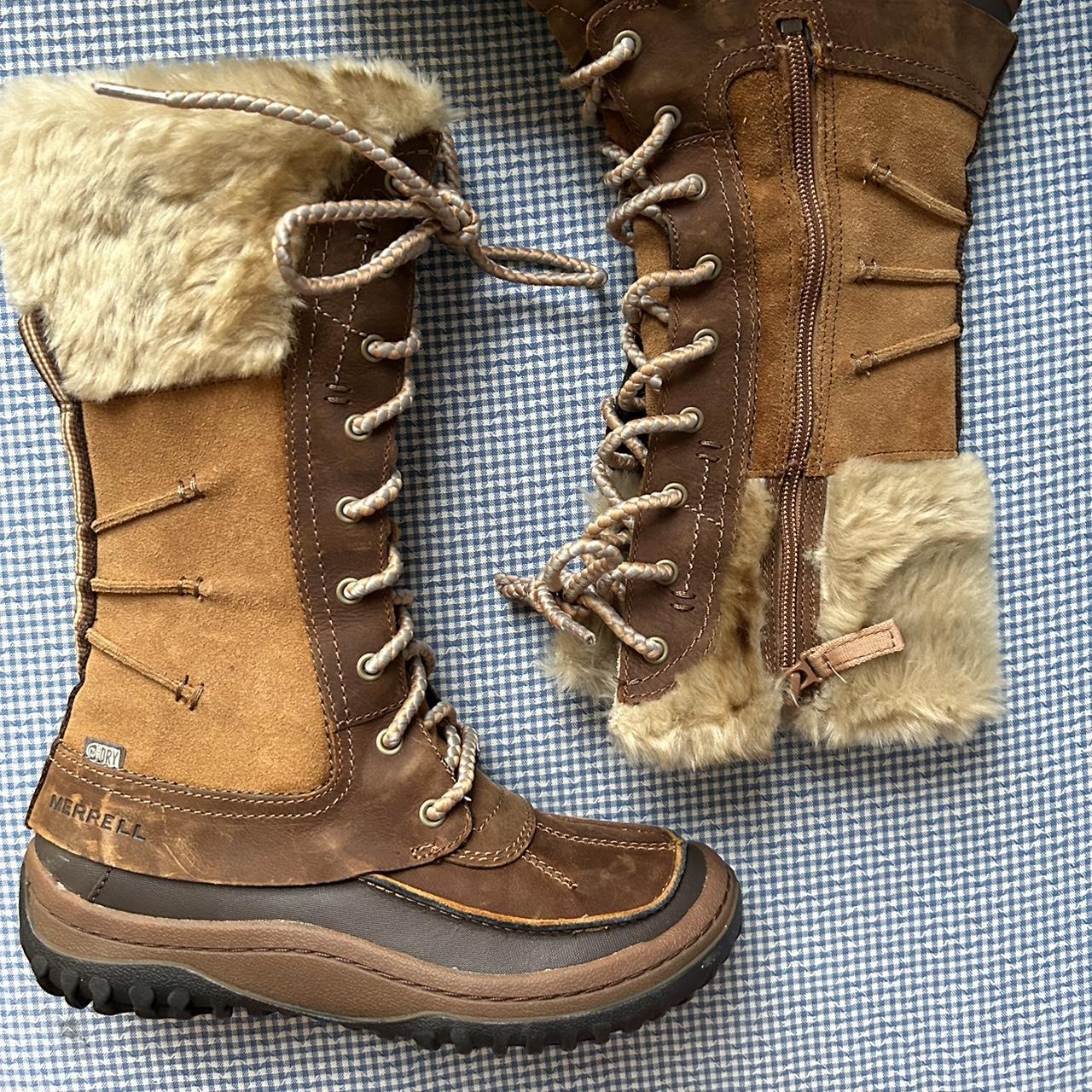 Merrell winter boots Size 5 Too small for me :( I’m... - Depop