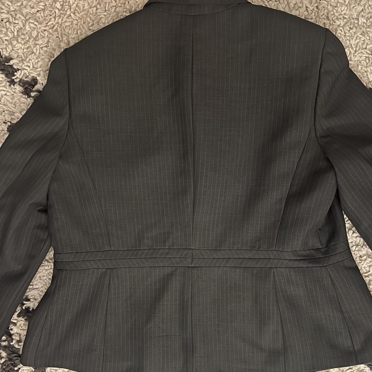 Evan Picone Women's Grey and Black Tailored-jackets | Depop