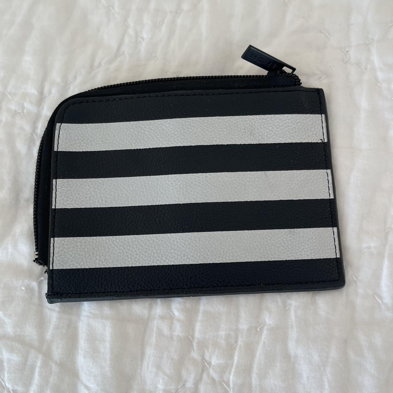sephora coin purse/cardholder - Depop
