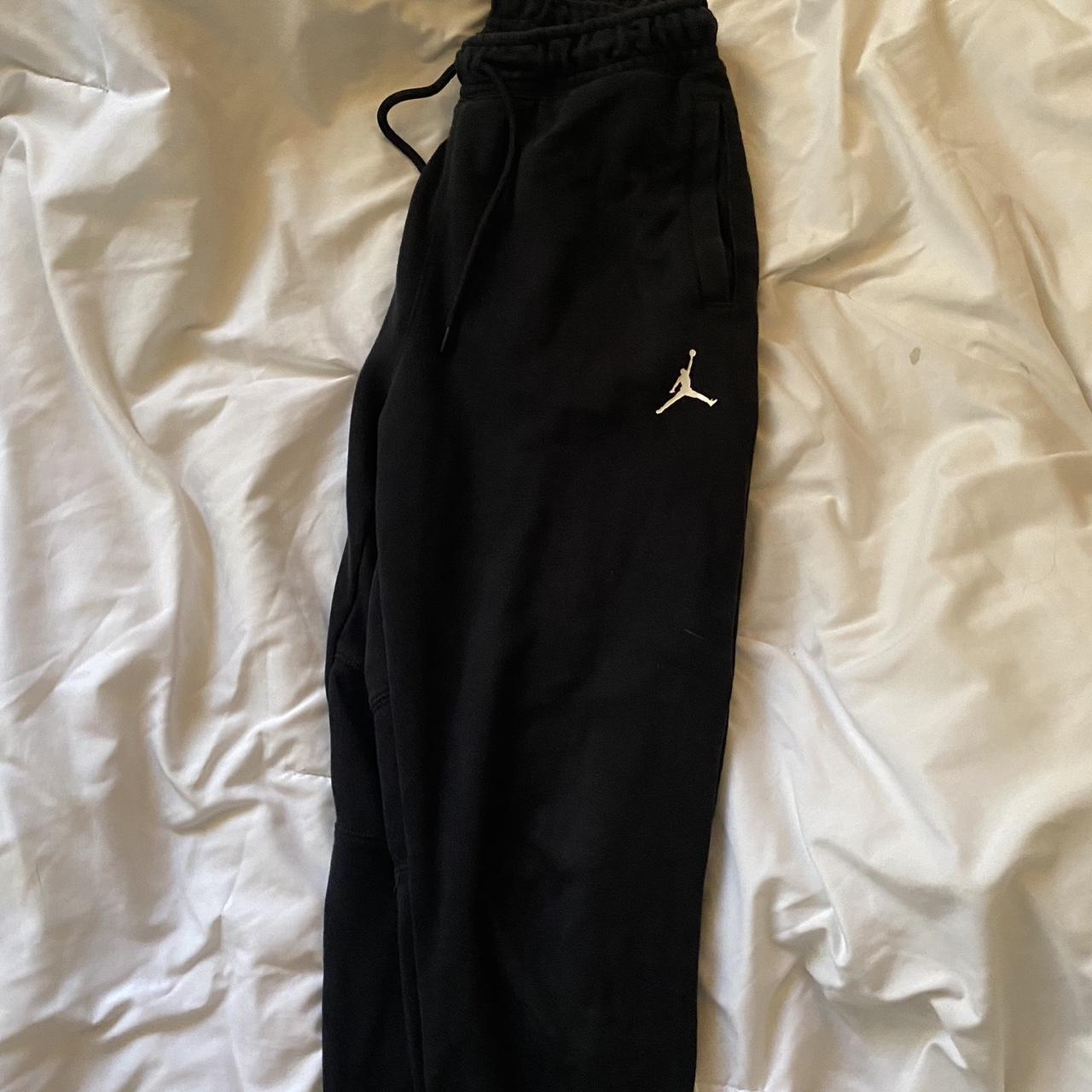 jordan sweatpants men’s M - Depop