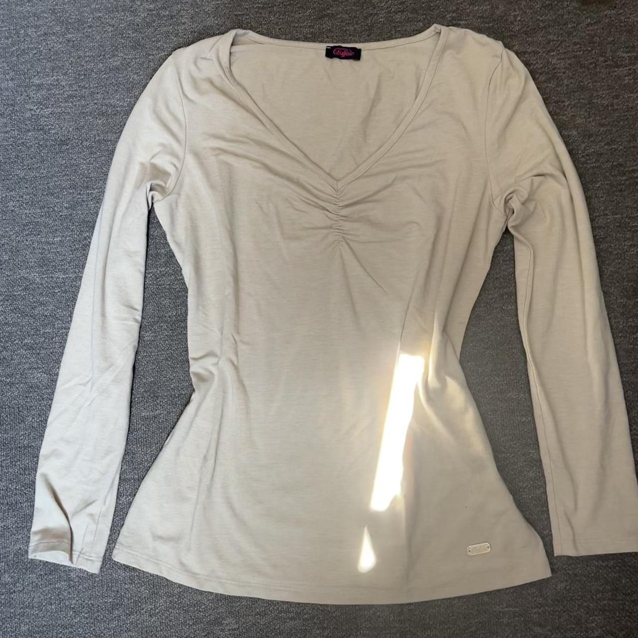 super cute long sleeve ruched top originally... - Depop